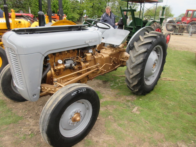MASSEY FERGUSON FE35 (Grey/Gold) 4 cylinder diesel TRACTOR Stated to ...