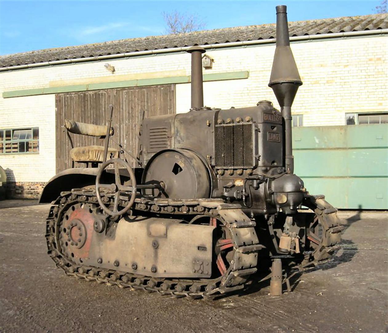 1935 LANZ BULLDOG HR8 D9550 38hp diesel CRAWLER TRACTOR Engine No ...