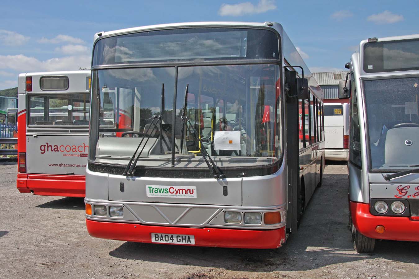 BA04 GHA Jun 2004 VDL SB120 Coach. Automatic - Cummins Engine with ...