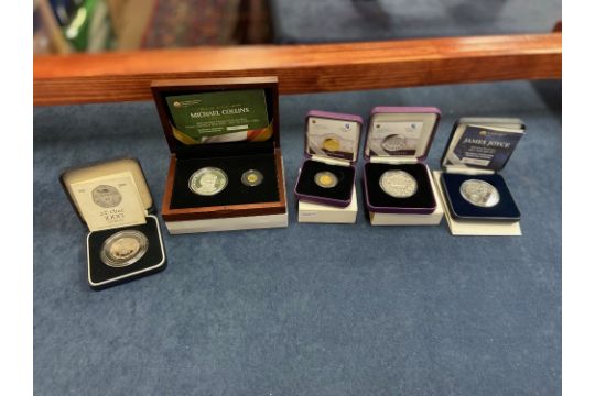 A large Collection of Irish Commemorative Coins Coins: Central Bank and ...