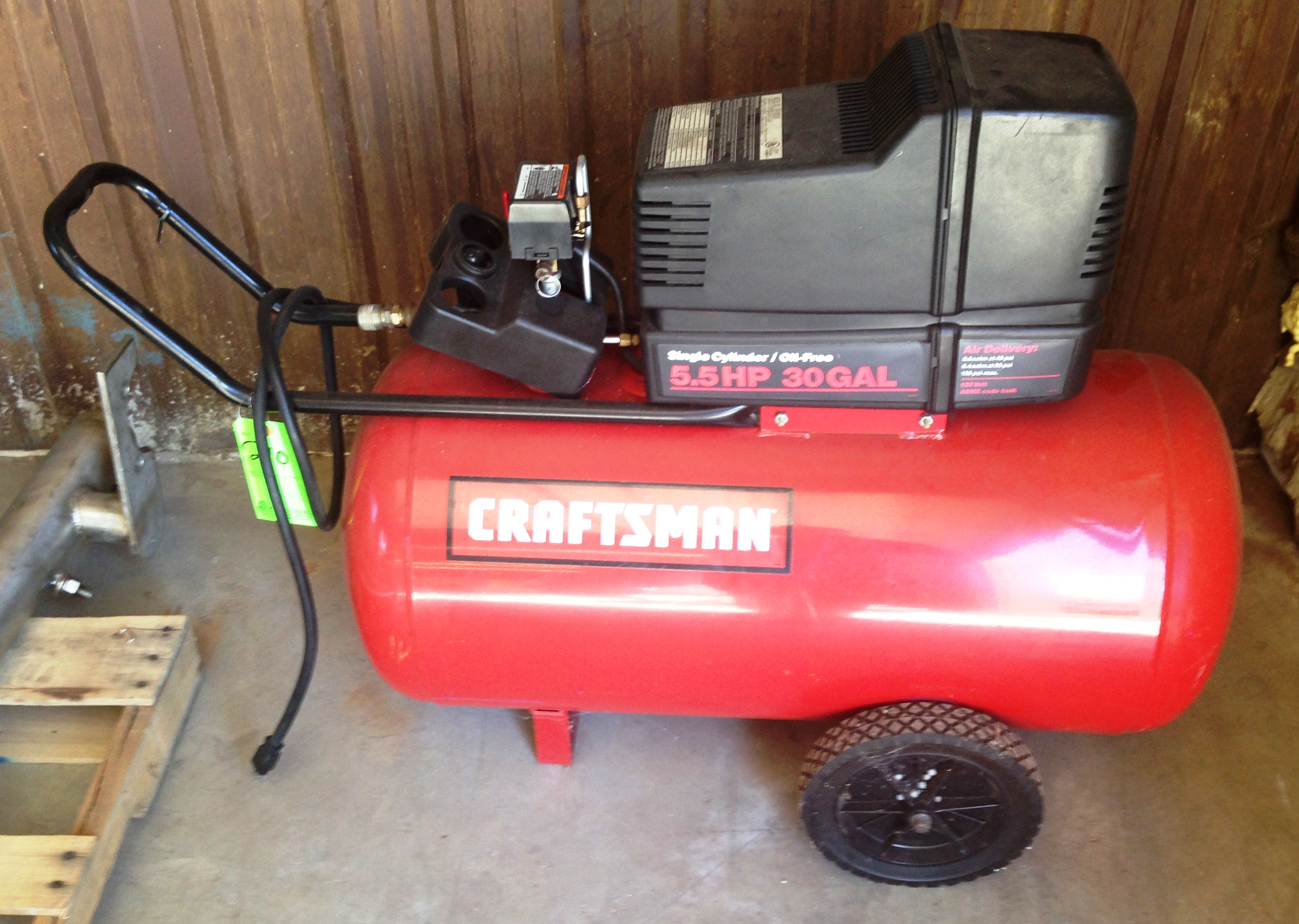 5.5 HP, 30 GALLON, 110 VOLT