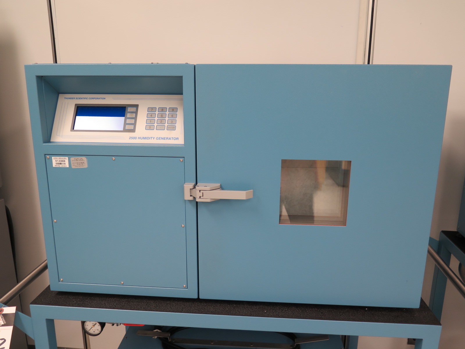 Thunder Scientific mdl. 2500ST 2-Pressure Humidity Generator Chamber s ...