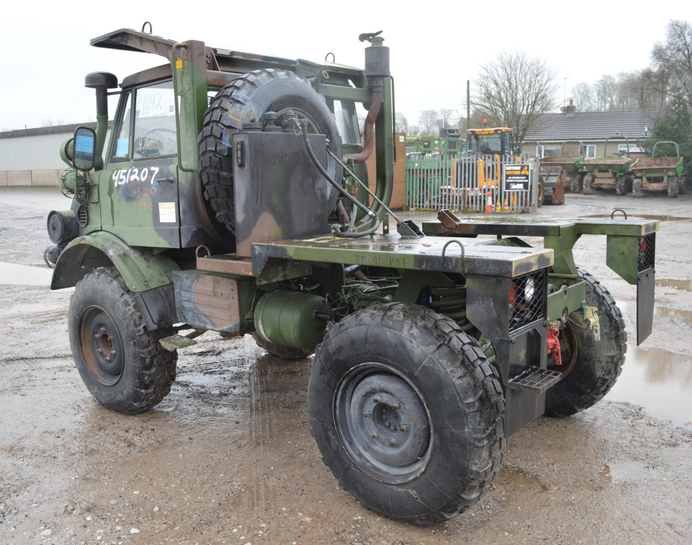 Mercedes Benz/Freightliner Unimog 419 4WD utility vehicle (Ex US Army ...
