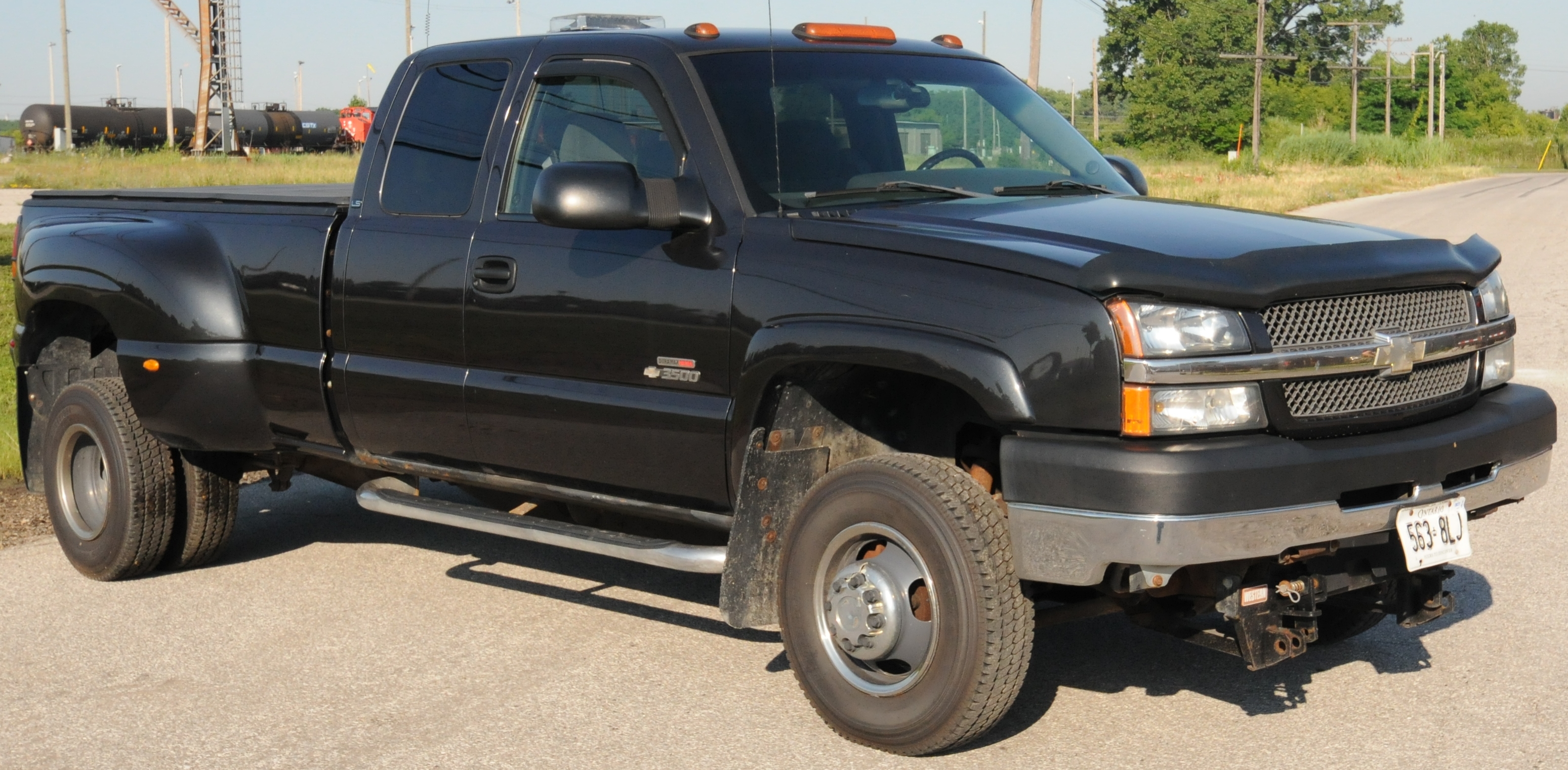 CHEVROLET (2003) SILVERADO 3500 SLE EXTENDED CAB PICKUP TRUCK WITH 6.6 ...