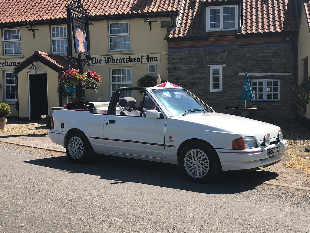 1989 Ford Escort XR3i convertible Year. 1989 Colour. White Red roof ...