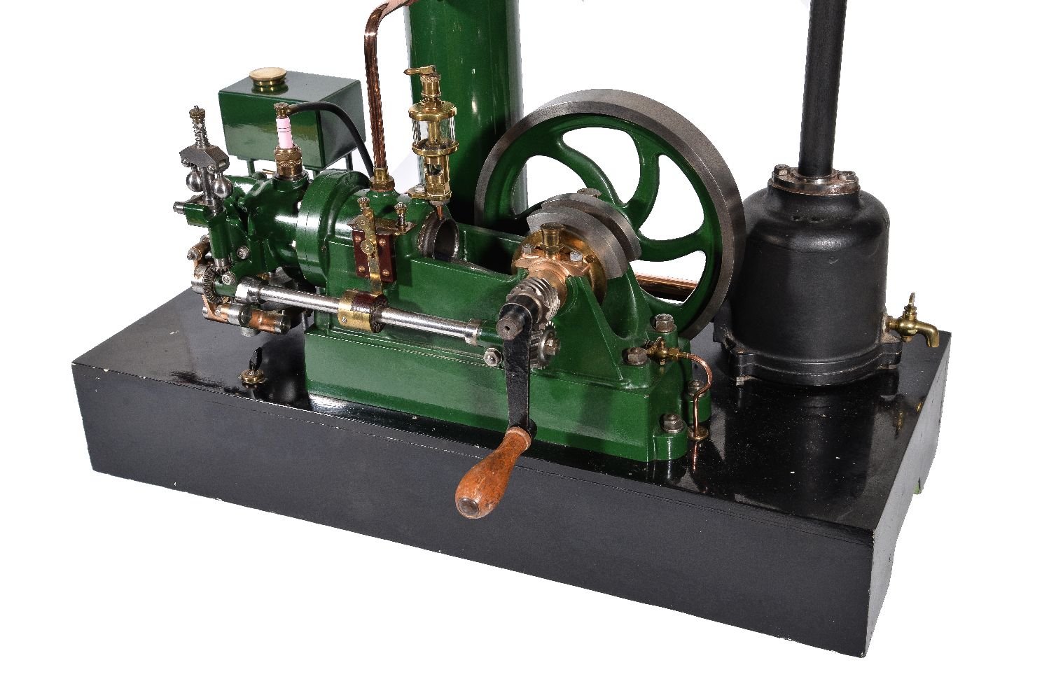 A well-engineered model of a Stuart Turner 800 gas engine, this engine ...