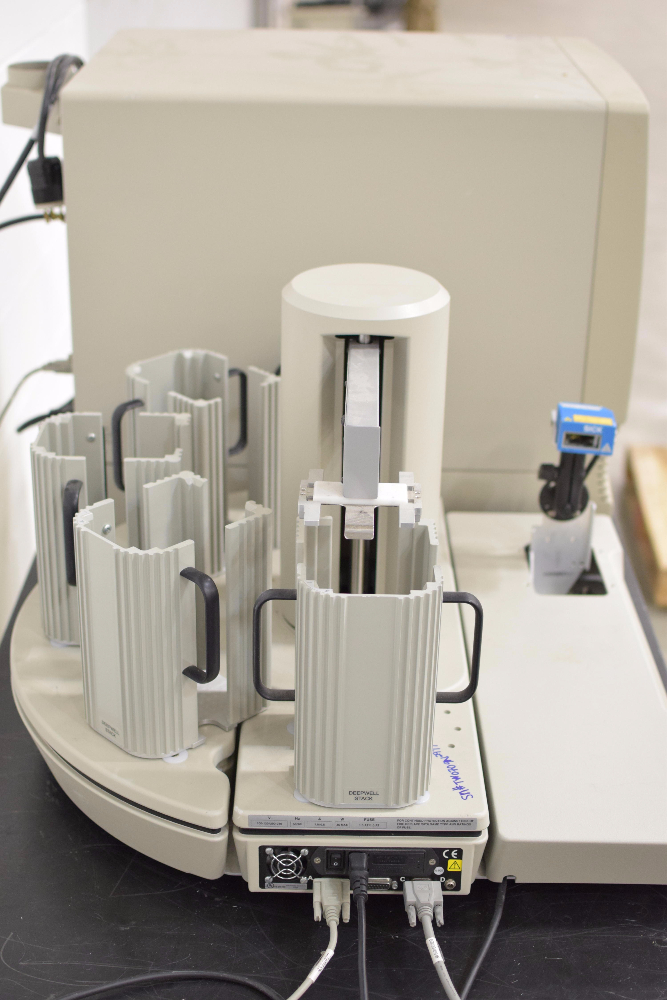 Applied Biosystems ABI Prism 7900 HT Sequence Detection System ...