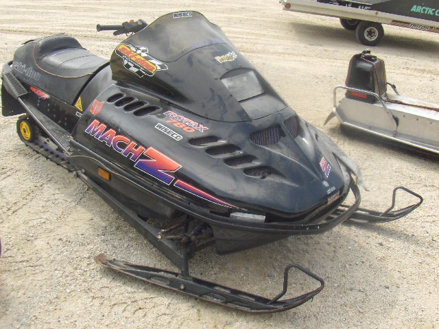 1994 SKI DOO 780 MACH Z 38990076794 snowmobile, sold with a bill of ...