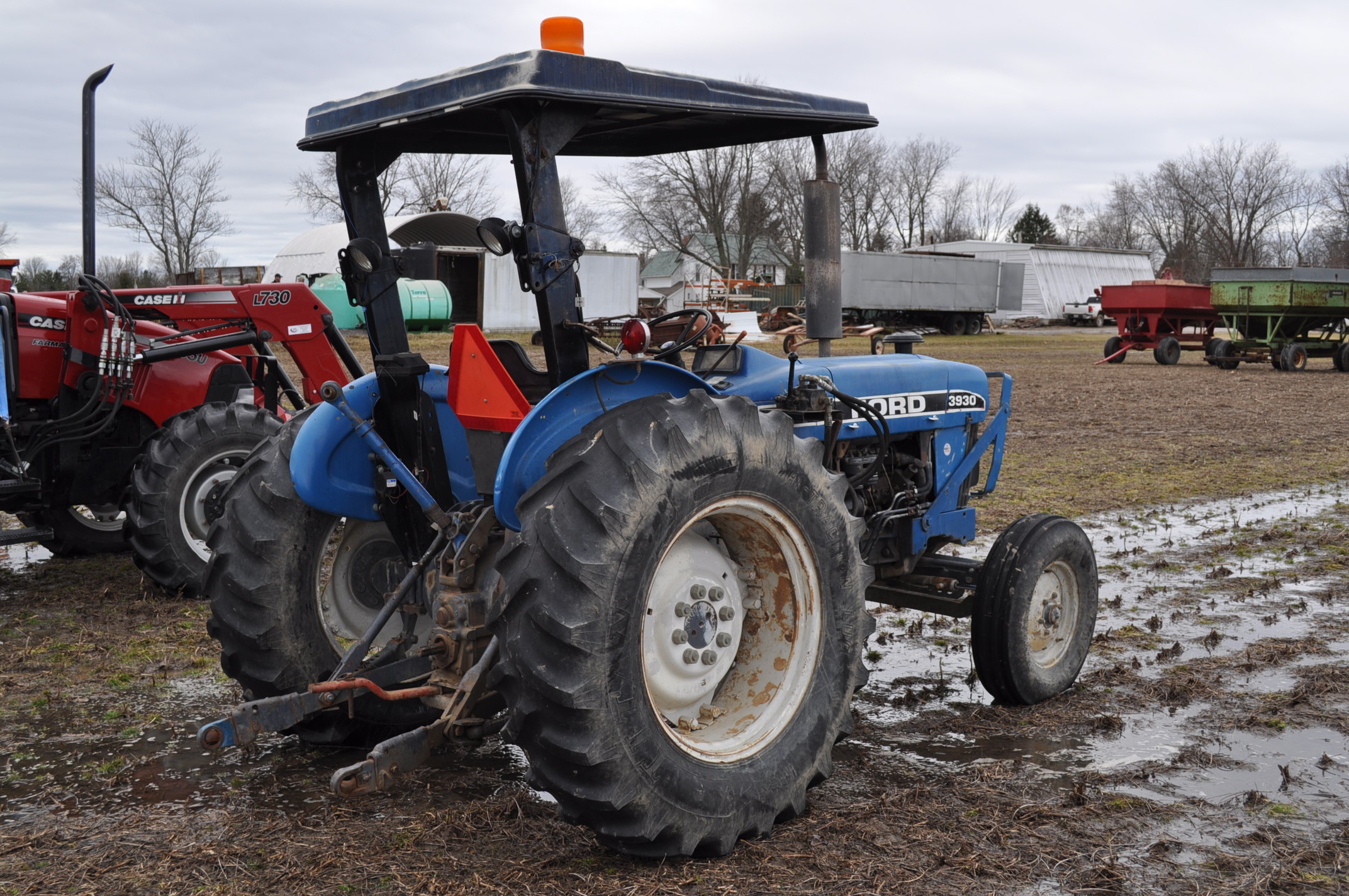 Ford 3930 2WD tractor, diesel, shuttle shift, 3 pt, 1 hyd remote, PTO ...