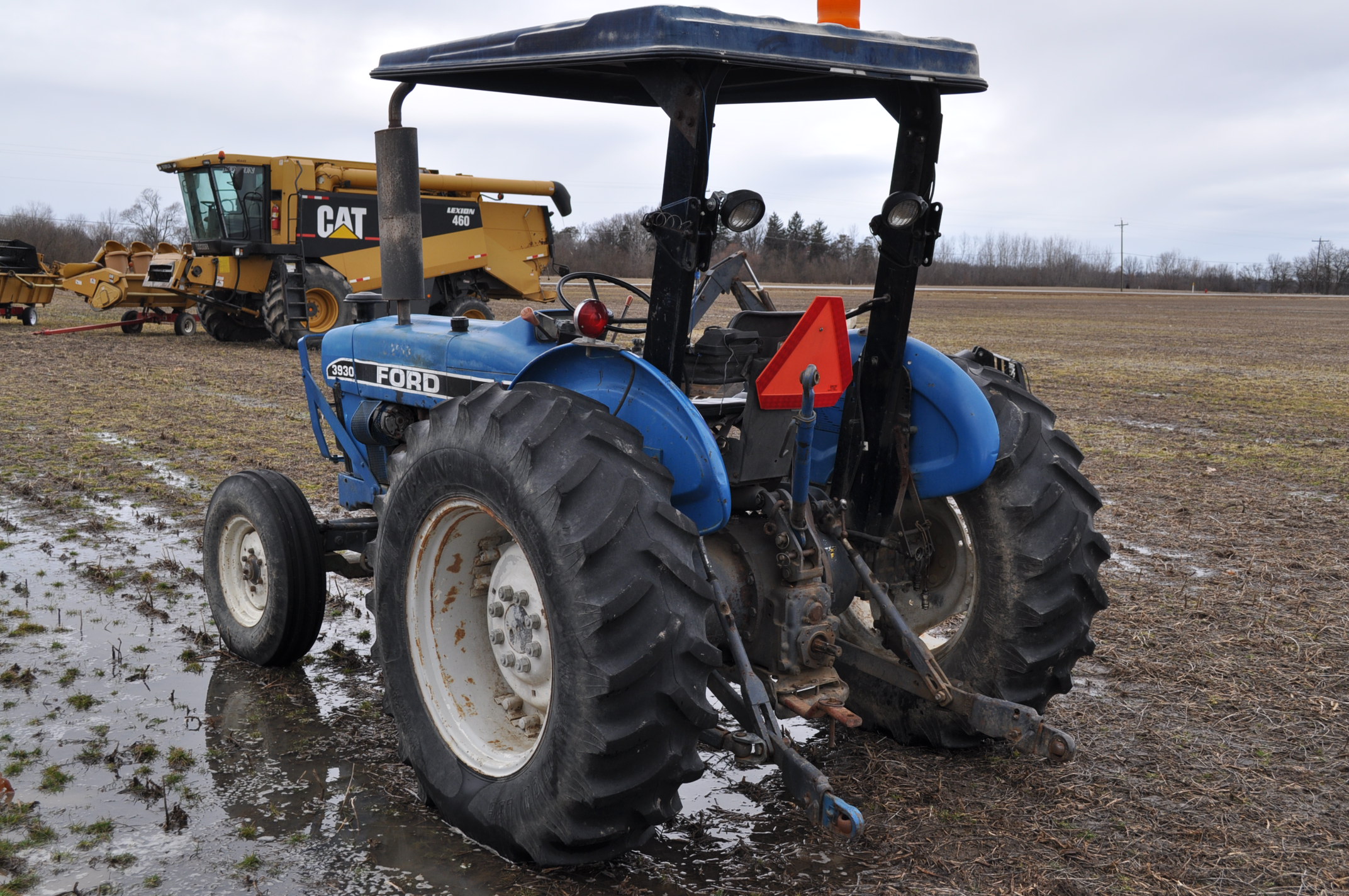 Ford 3930 2WD tractor, diesel, shuttle shift, 3 pt, 1 hyd remote, PTO ...