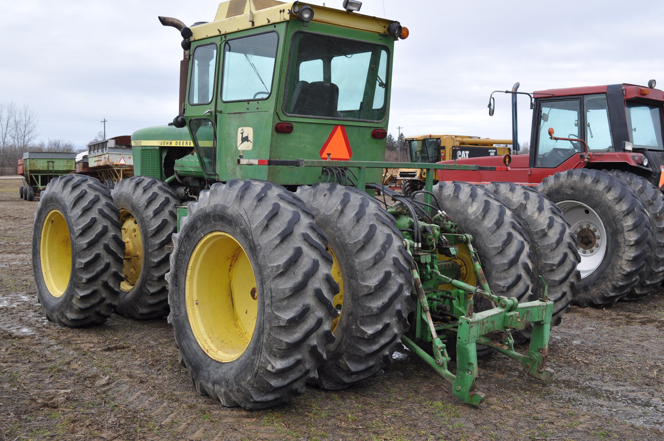 1974 John Deere 7520 4WD tractor, CHA, 6840 hrs, 8sp Quad, 3pt, 3 hyd ...