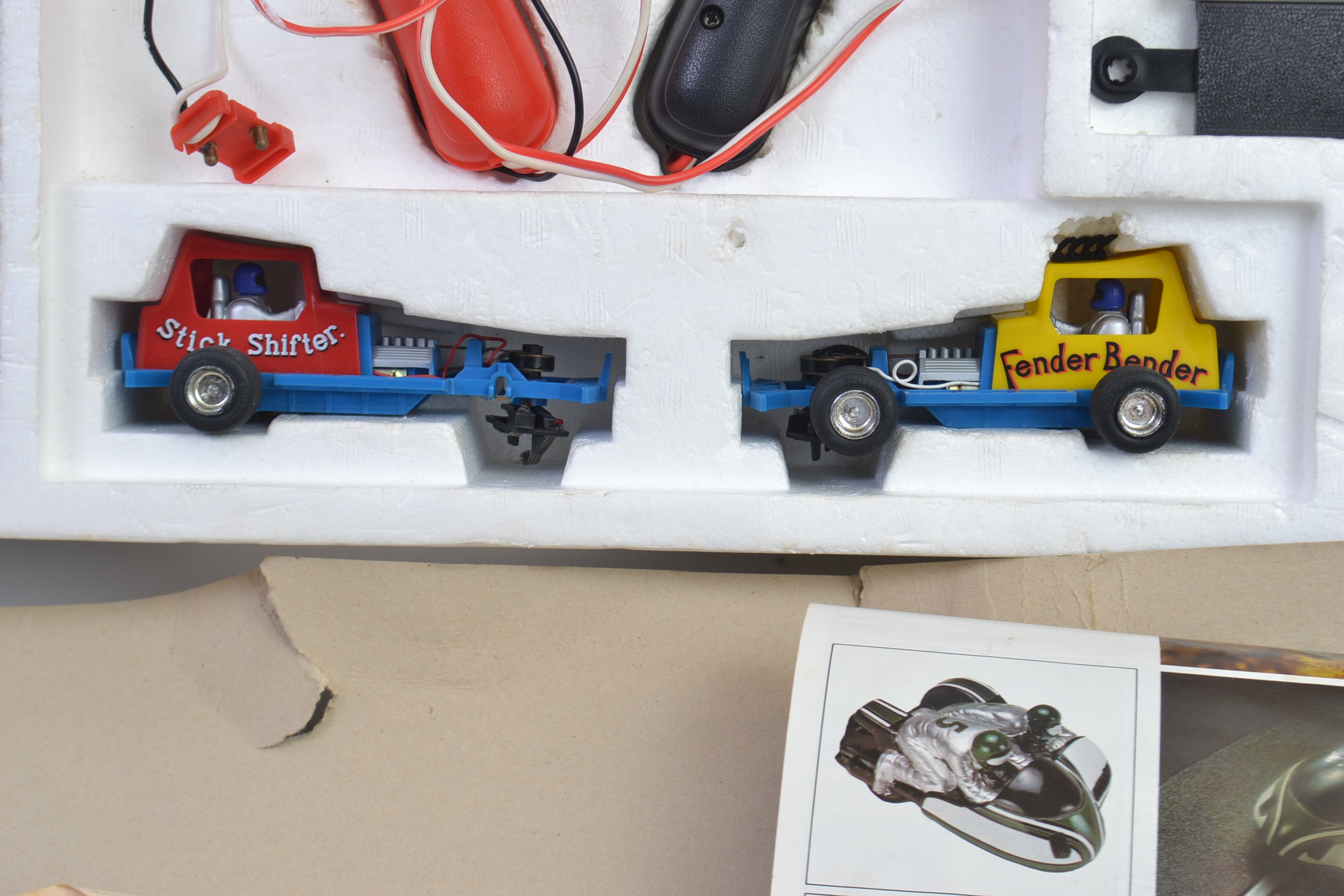 SCALEXTRIC; Original boxed Scalextric Super Stox stock car racing set ...