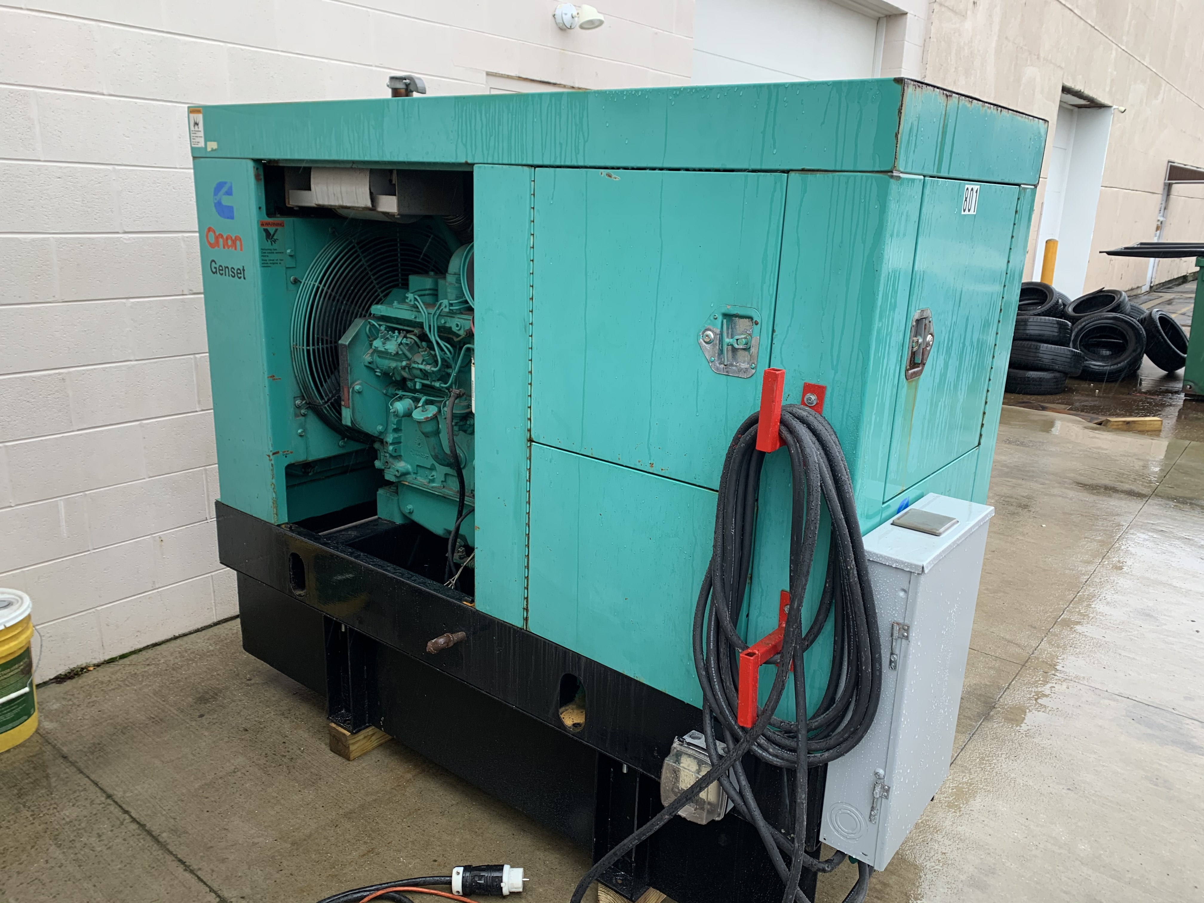 Cummins 50 kw stand by diesel, hours - 859, year 1992, model -50DGCA ...