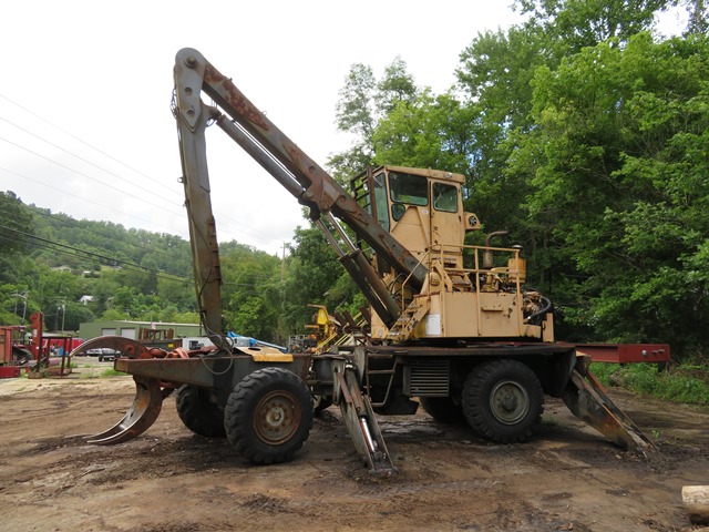Husky Brute XL 300AT Knuckle Boom Log Loader 4-53 Detroit Diesel Eng ...