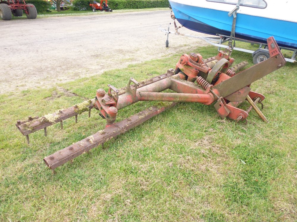 Vicon reciprocating power harrow