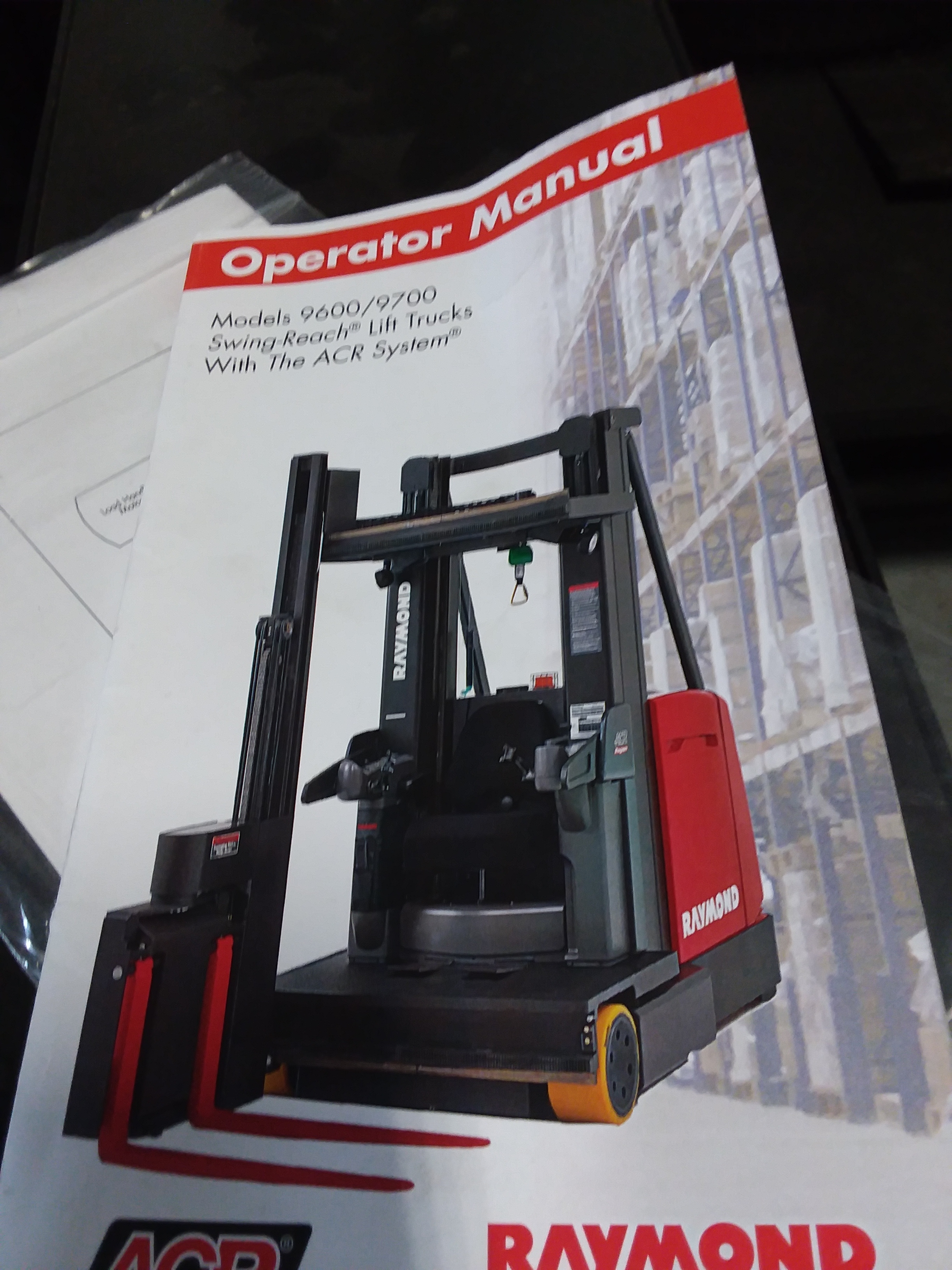 Raymond | Raymond Swing Reach Turret Truck Model 960-CSR30T, S/N 960-15 ...