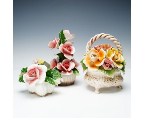capodimonte porcelain Auctions Prices | capodimonte porcelain Guide Prices