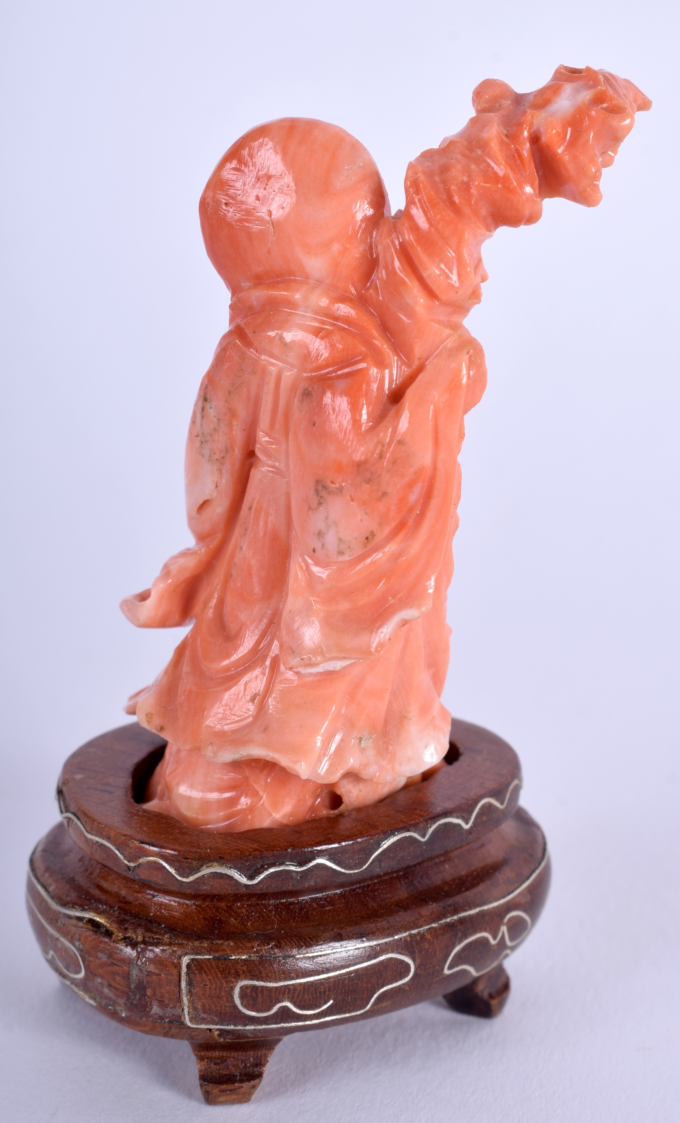 AN EARLY 20TH CENTURY CHINESE CARVED RED CORAL FIGURE Late Qing. Coral ...