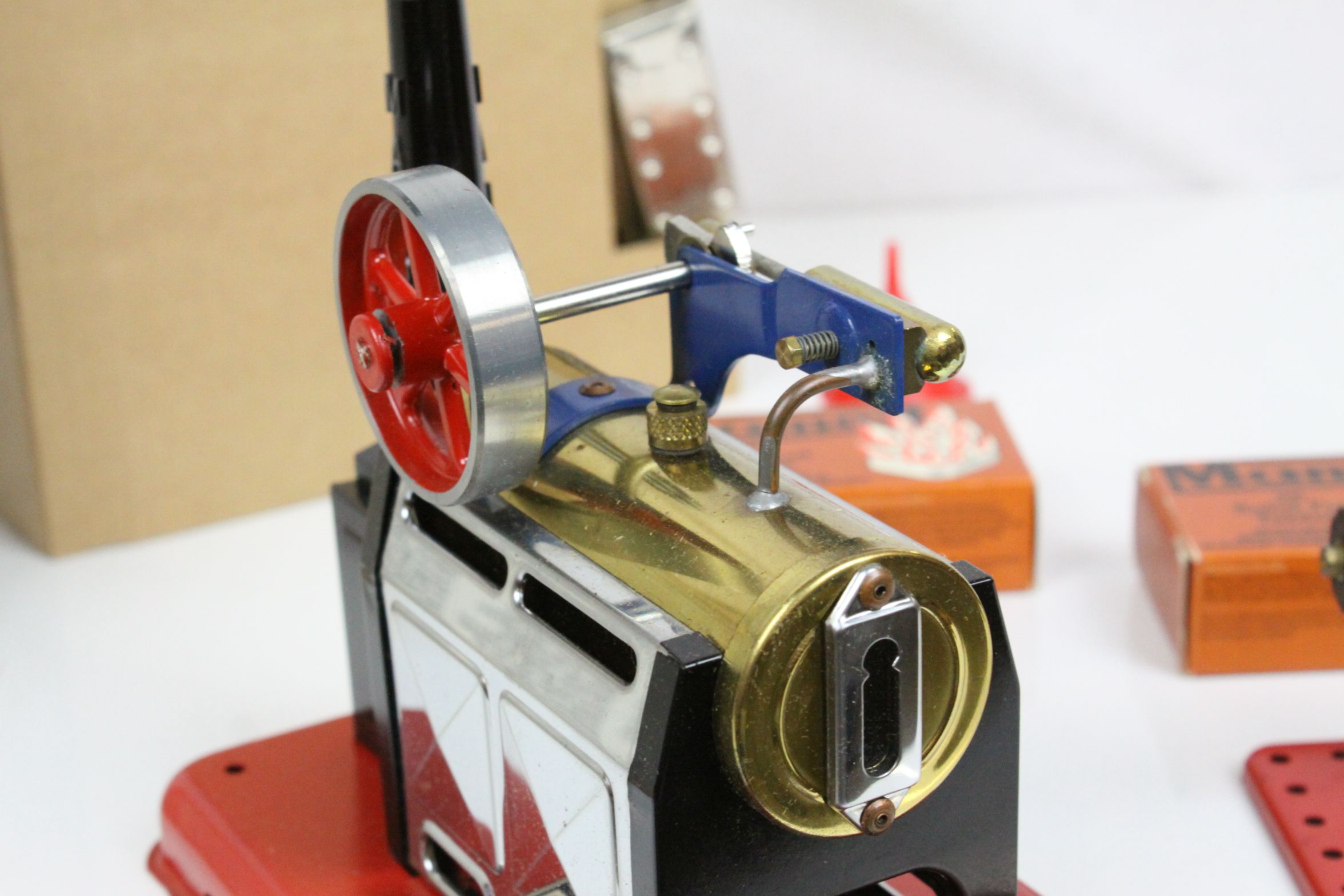 Boxed Mamod Steam Engine SP2 in vg condition, with a box of unused ...