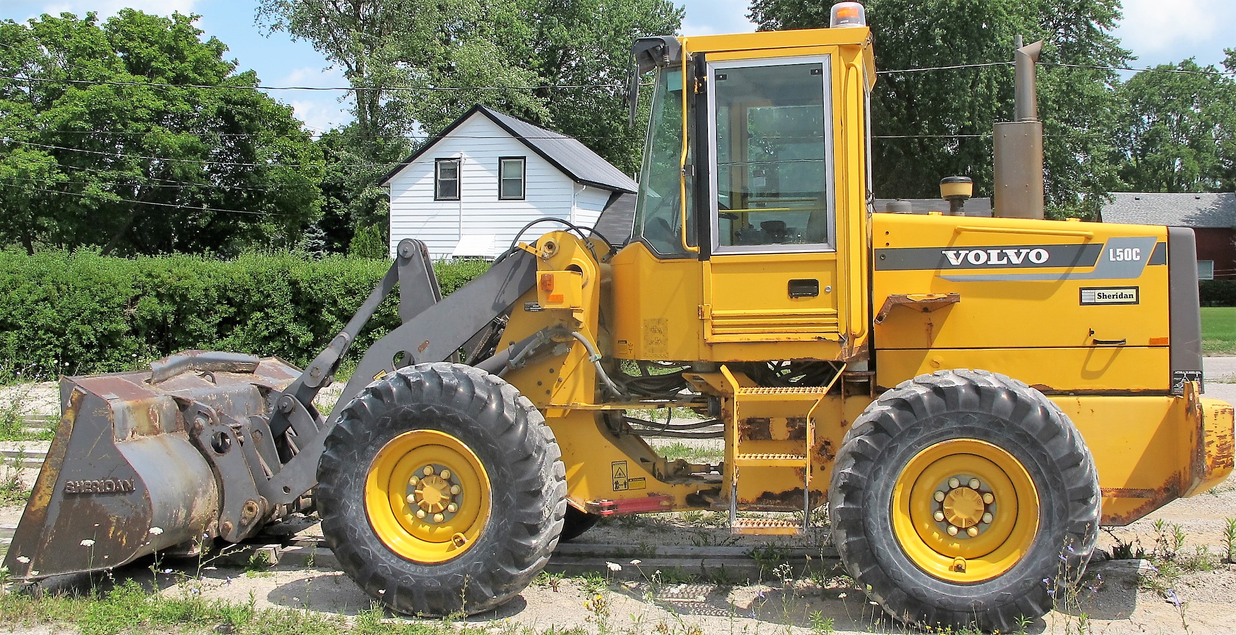 VOLVO L50C WHEEL LOADER W/APPROX 7,333 HRS, S/N L50CP11378
