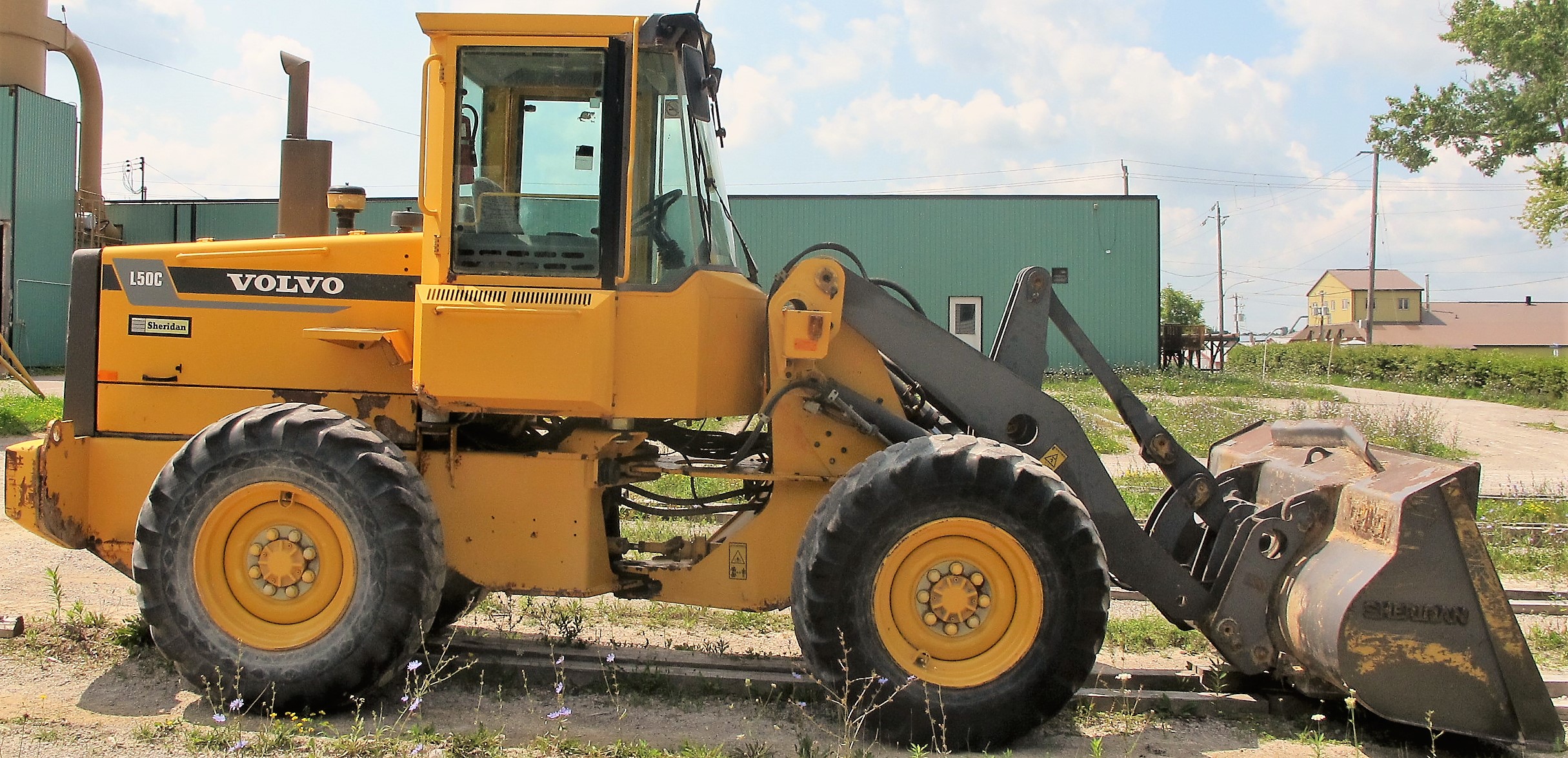 VOLVO L50C WHEEL LOADER W/APPROX 7,333 HRS, S/N L50CP11378