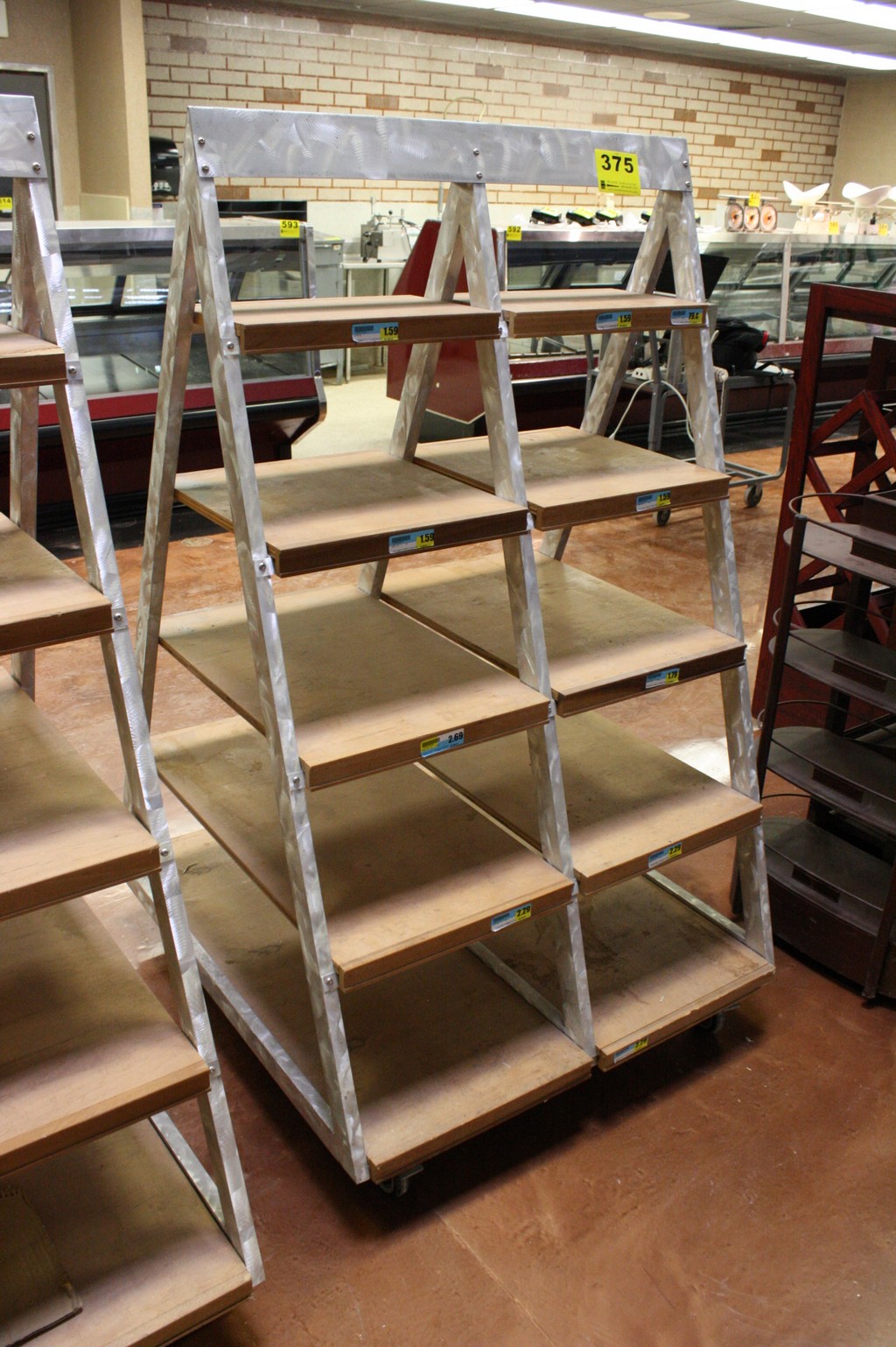 { Group of lots: 375,376 (P) } PORTABLE ALUMINUM A-FRAME DISPLAY STAND ...