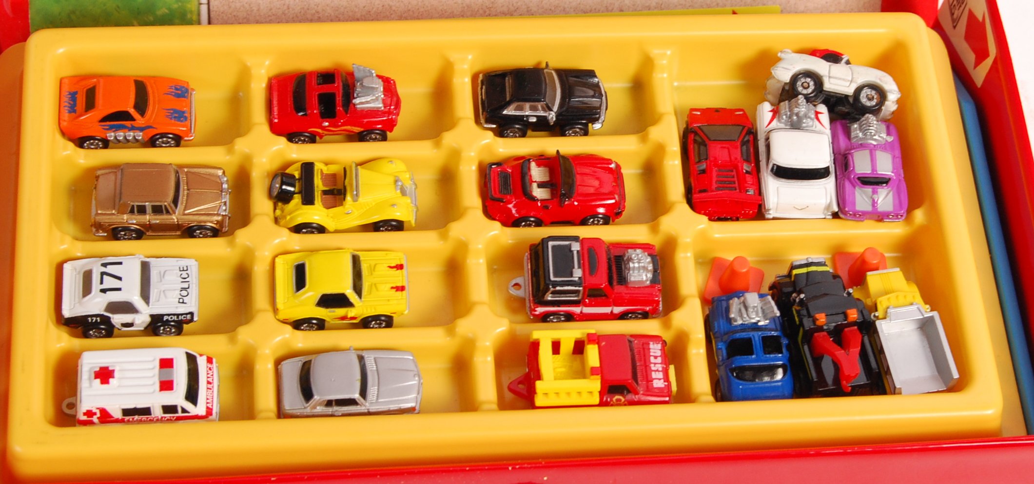 A collection of original vintage 1980's Galoob made ' Micro Machines ...