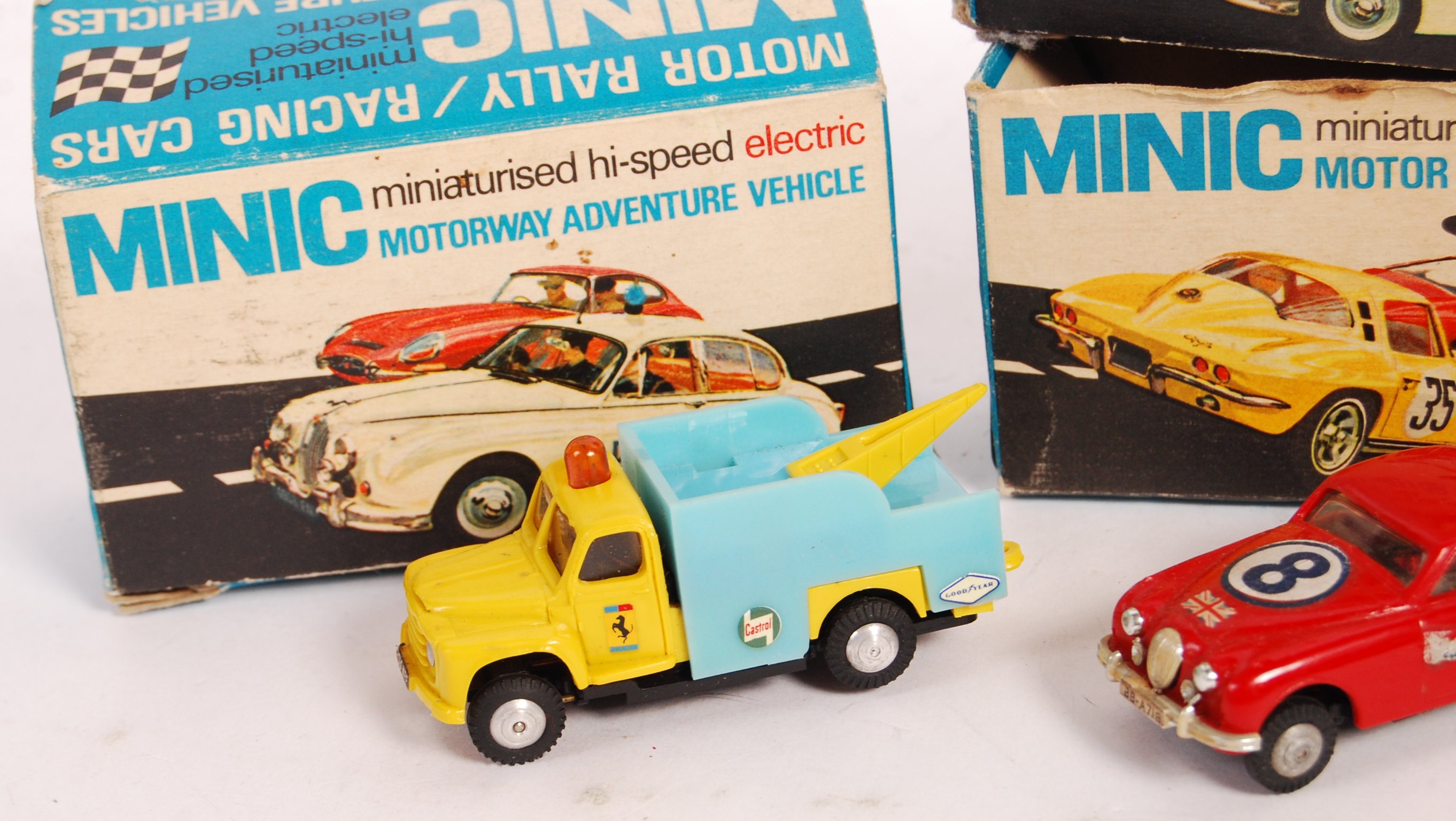 A collection of x4 original vintage Tri-ang / Triang Minic Motorways ...