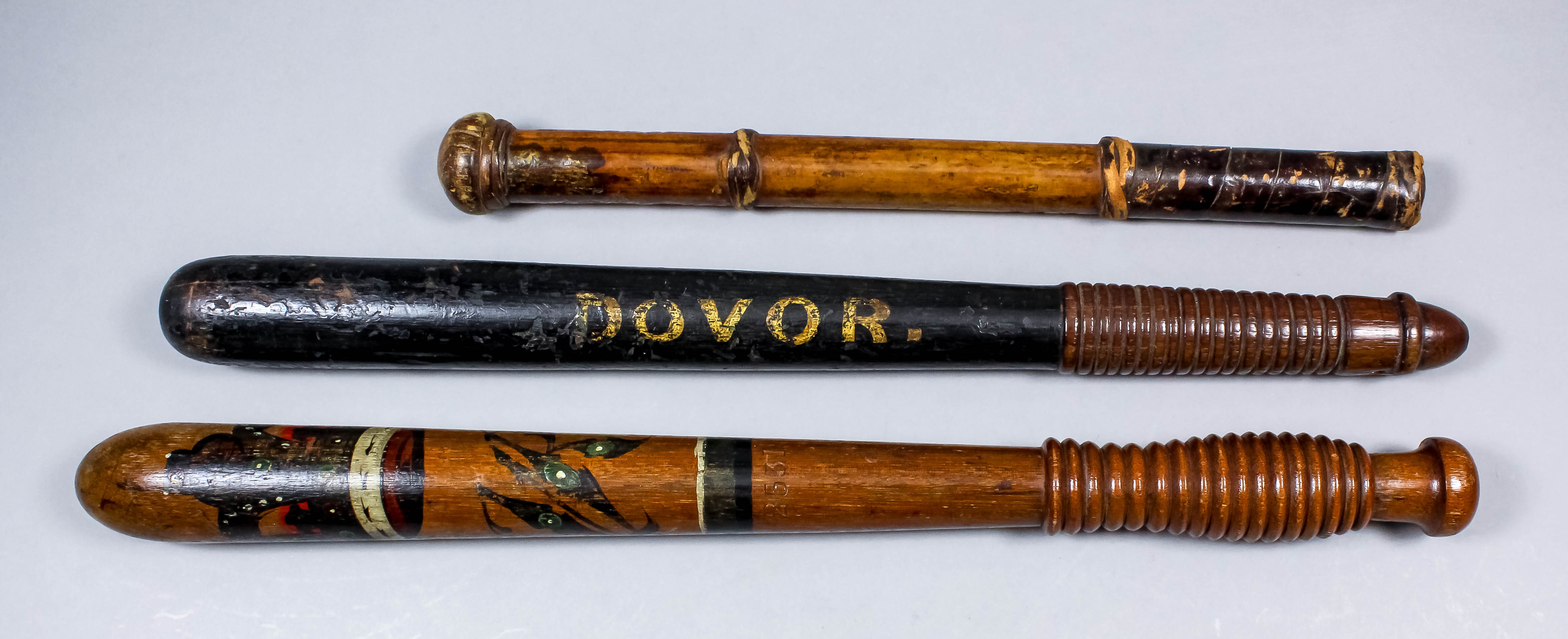 A Victorian truncheon with "Dovor" (Dover) in gilt, with ribbed handle ...