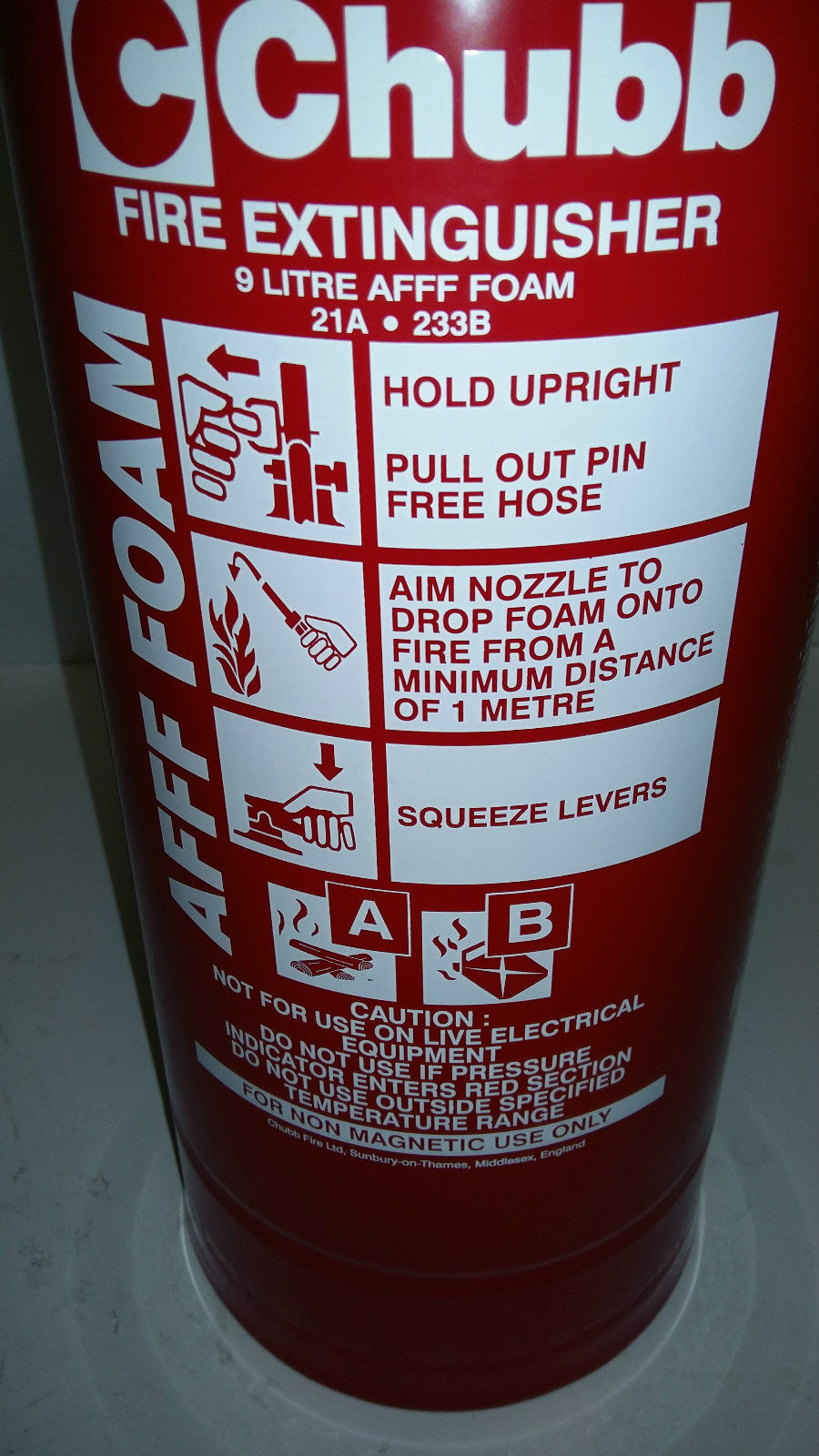 5 x Chubb 9 Litre AFFF Foam Fire Extinguisher. In Date until 2019 ...