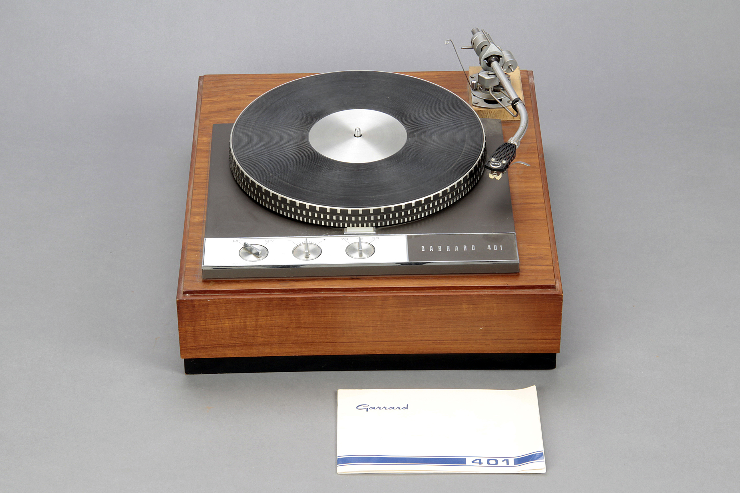 A Garrard Model 401 Turntable, serial nos. 71250/002, with SME 3009 ...