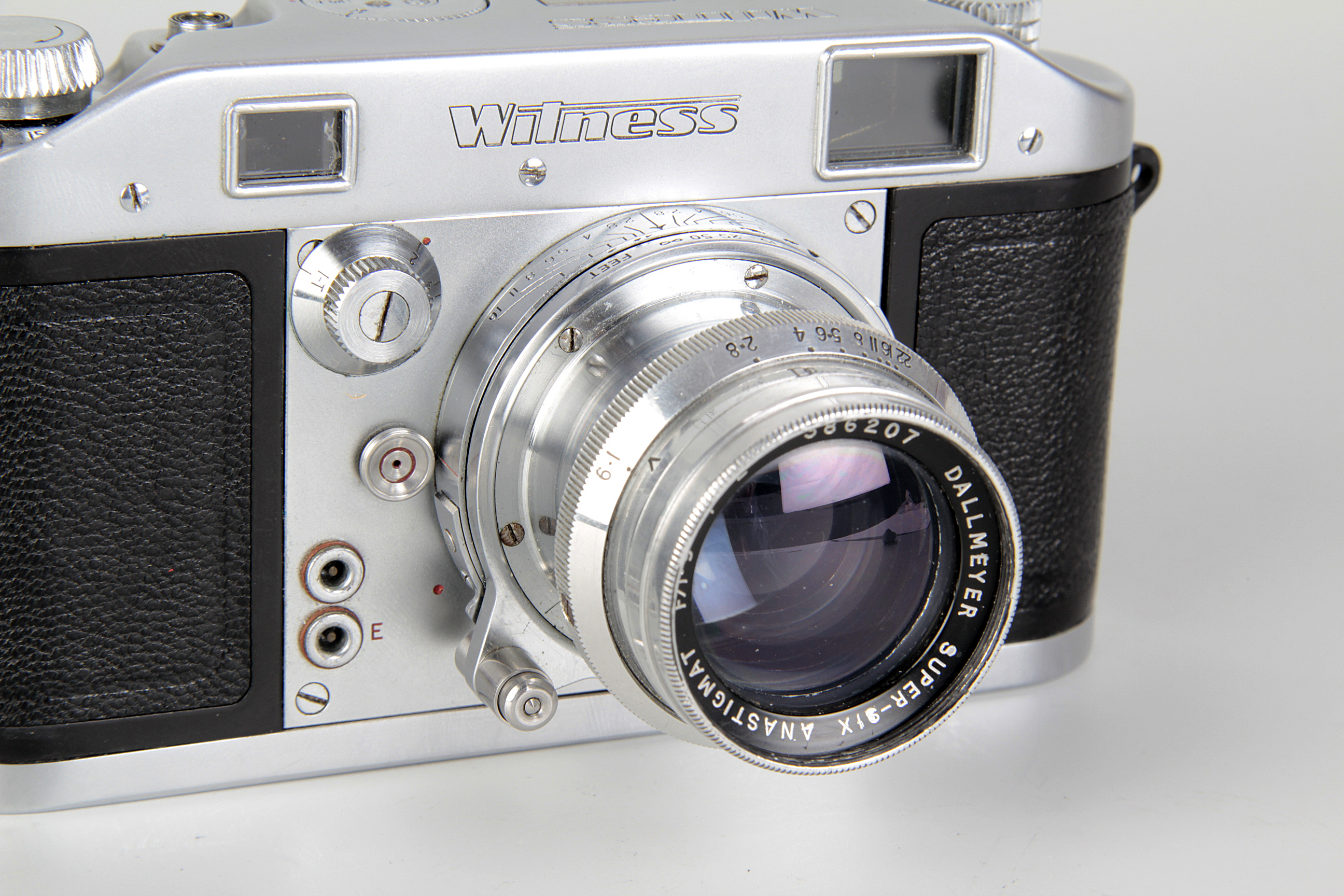 An Ilford Witness Rangefinder Camera, chrome, serial no. 5284, with ...