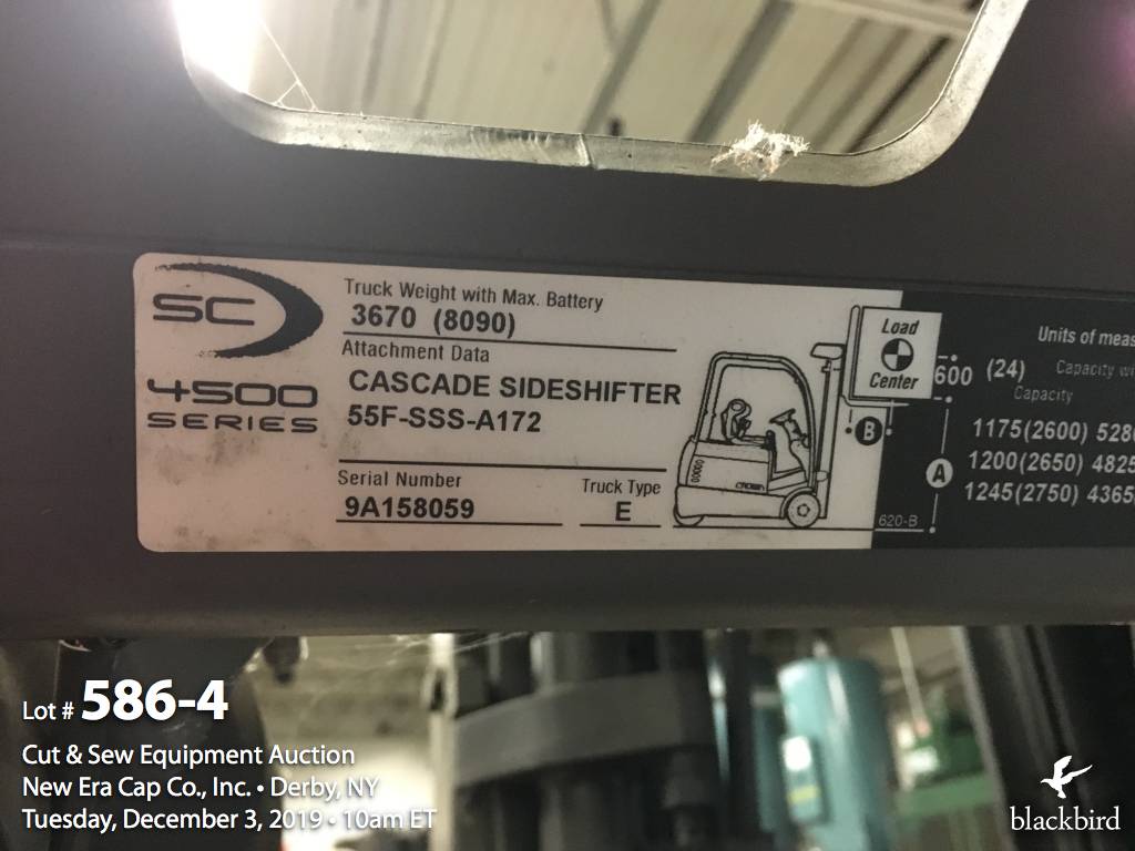 Crown 4500 series model 55F-SSS-A172 36V electric forklift, 3 stage ...