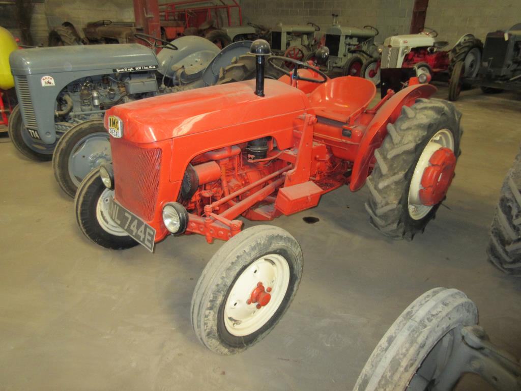 NUFFIELD BMC Mini 9/16 4cylinder diesel TRACTOR Reg No: LNL 744E ...