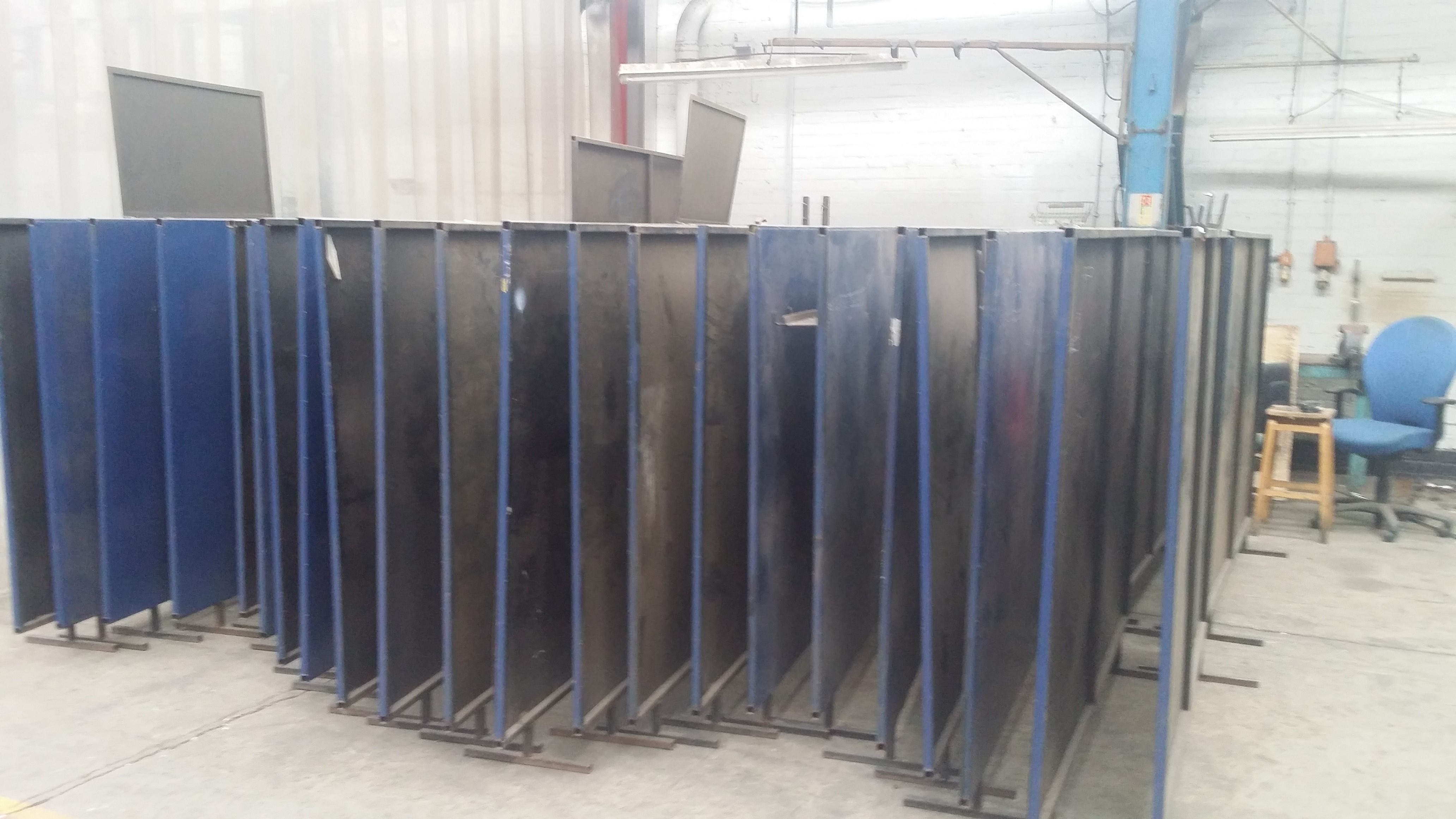 42x Free standing welding screens Appraisal: Good working Order Serial ...