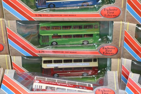 30 boxed 1:76 Exclusive First Editions EFE bus/coach diecast models to ...