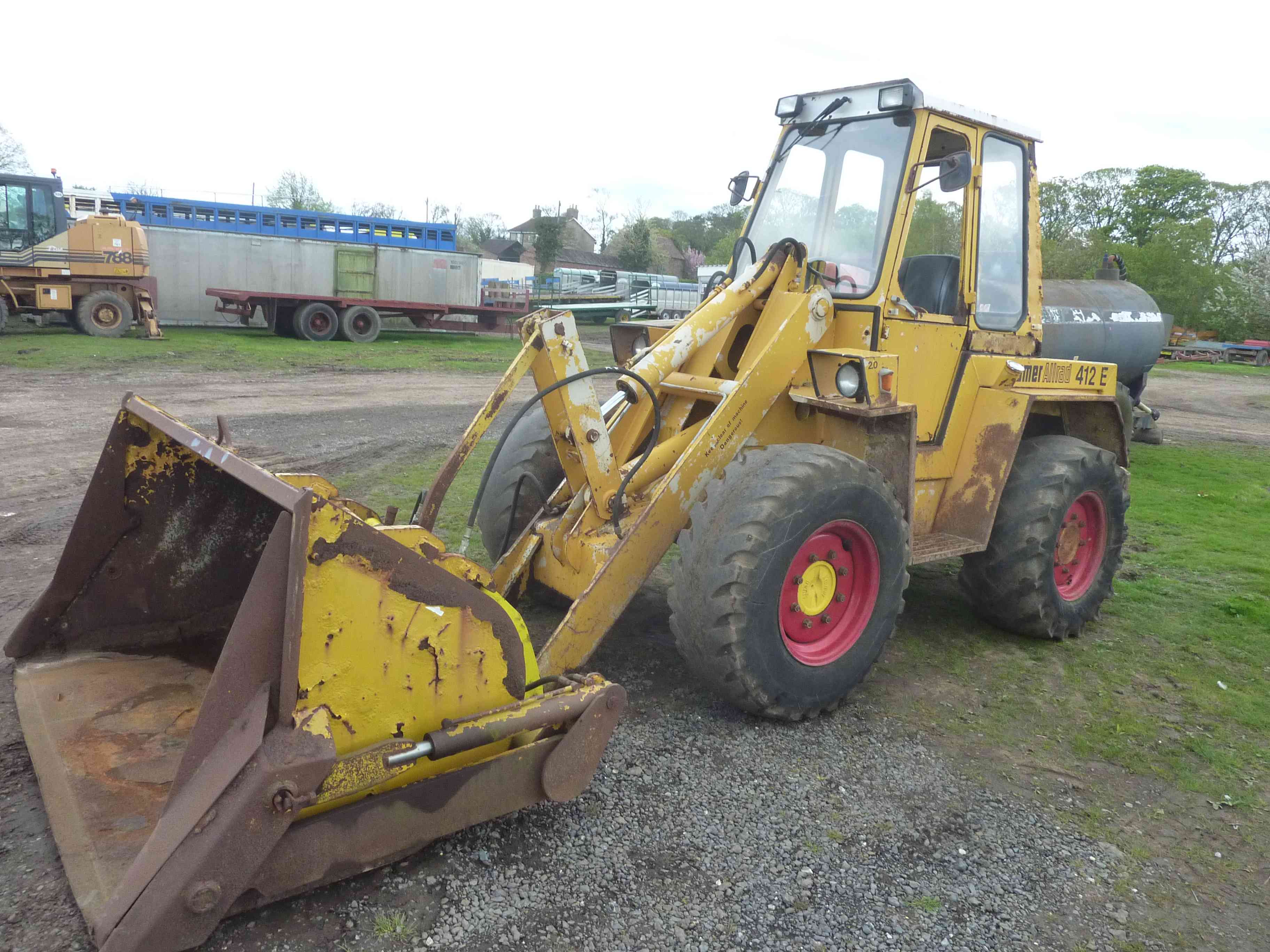 5275 Kramer allrad 412 loader