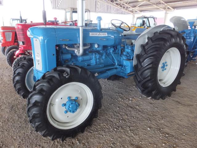 1964 Roadless Fordson New Performance Major 4wd TRACTOR Reg. No: DSA ...