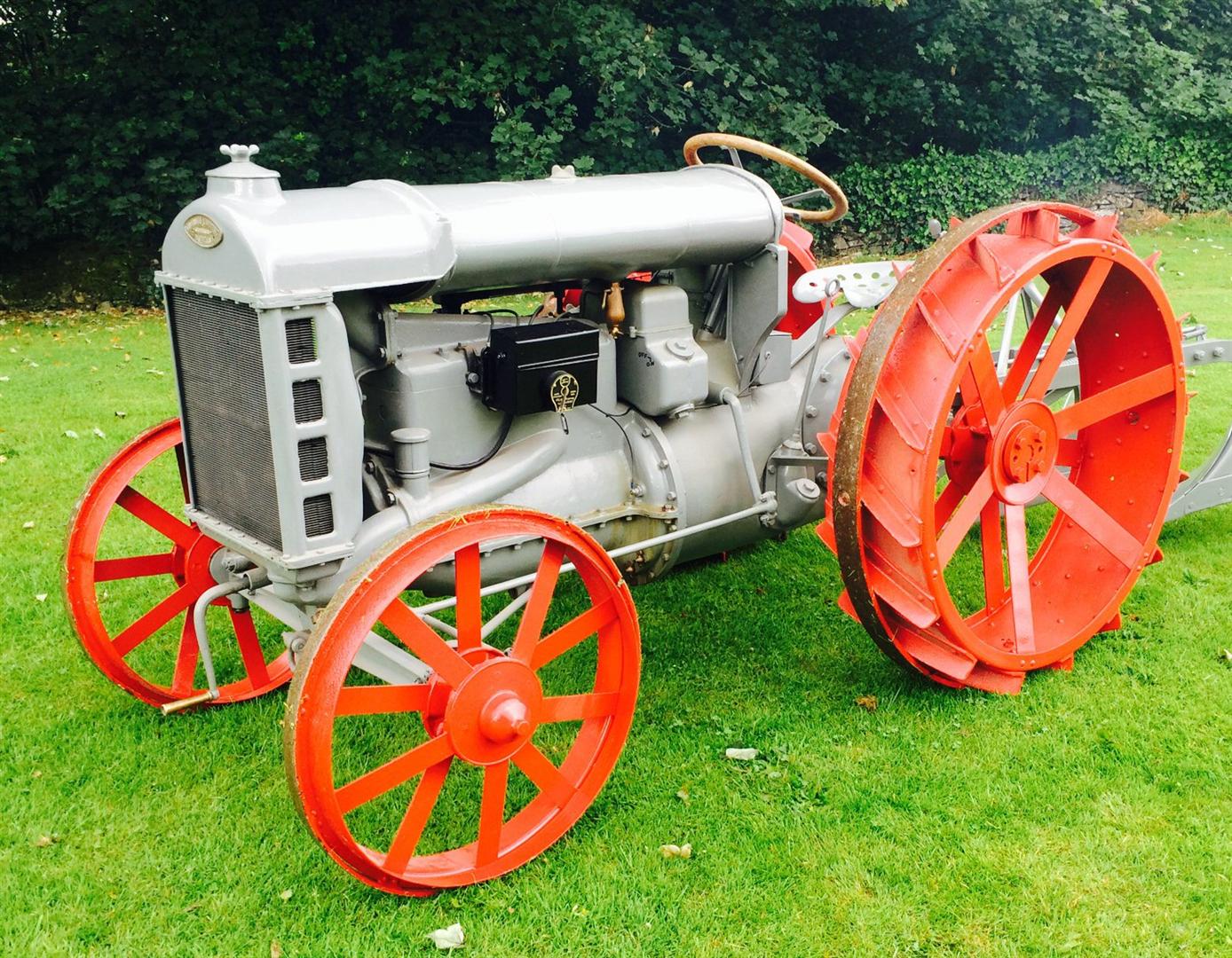 1917 FORDSON MOM 4cylinder petrol TRACTOR Serial No. 153R This tractor ...