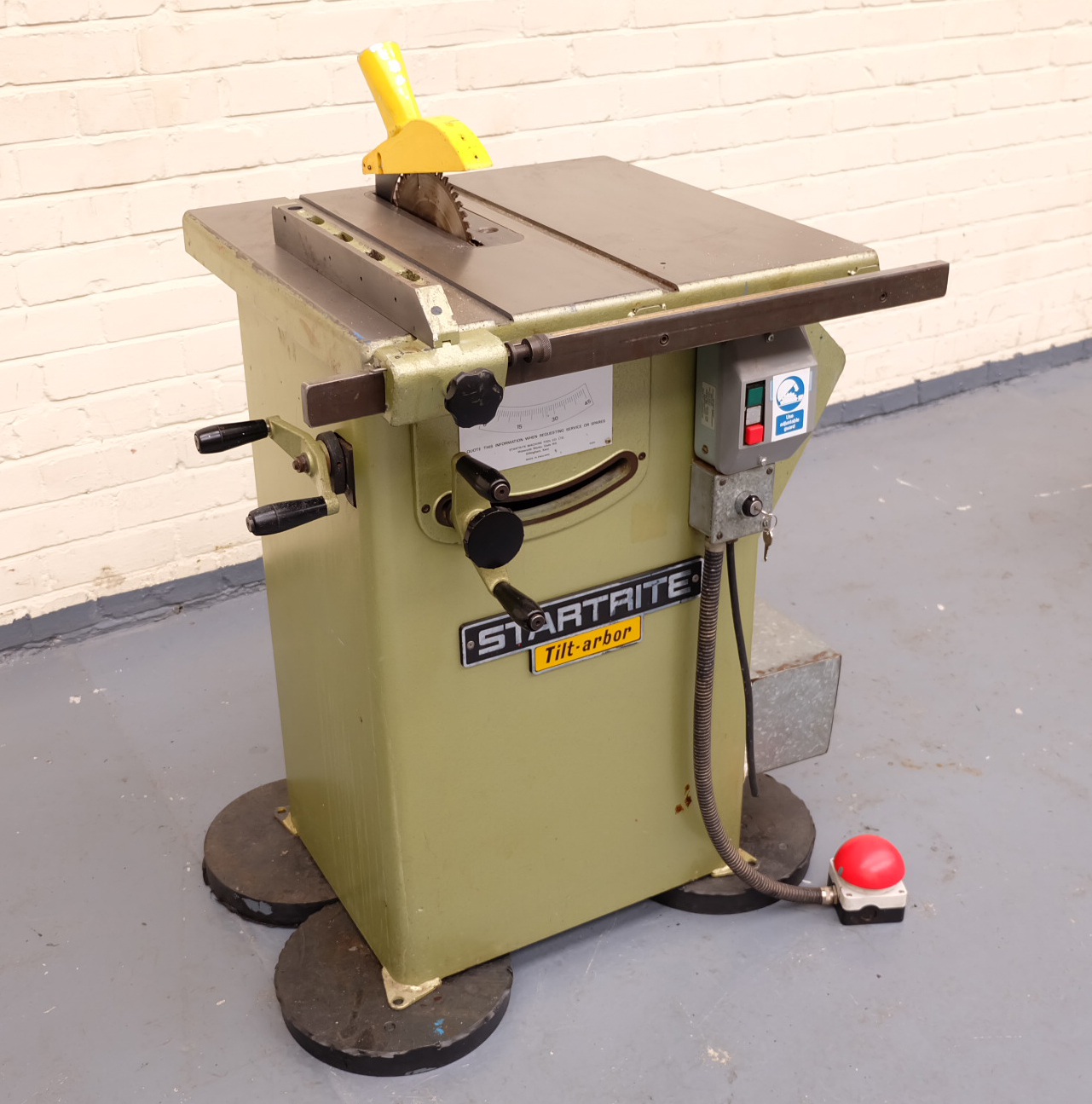 A STARTRITE Tilt Arbor Saw Bench; Blade Diameter 9in; 3 Phase.