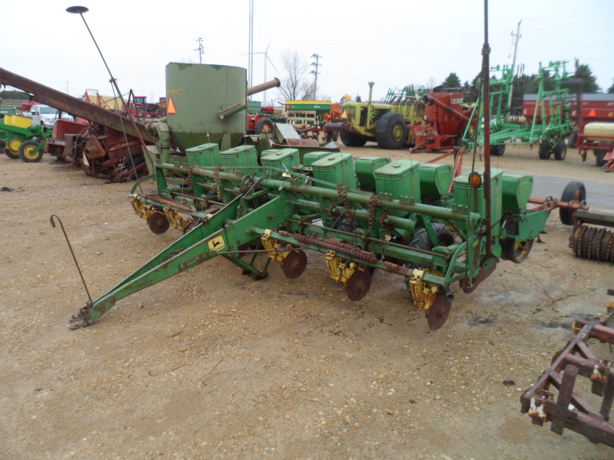 John Deere 1250 Corn Planter, 6 row finger units