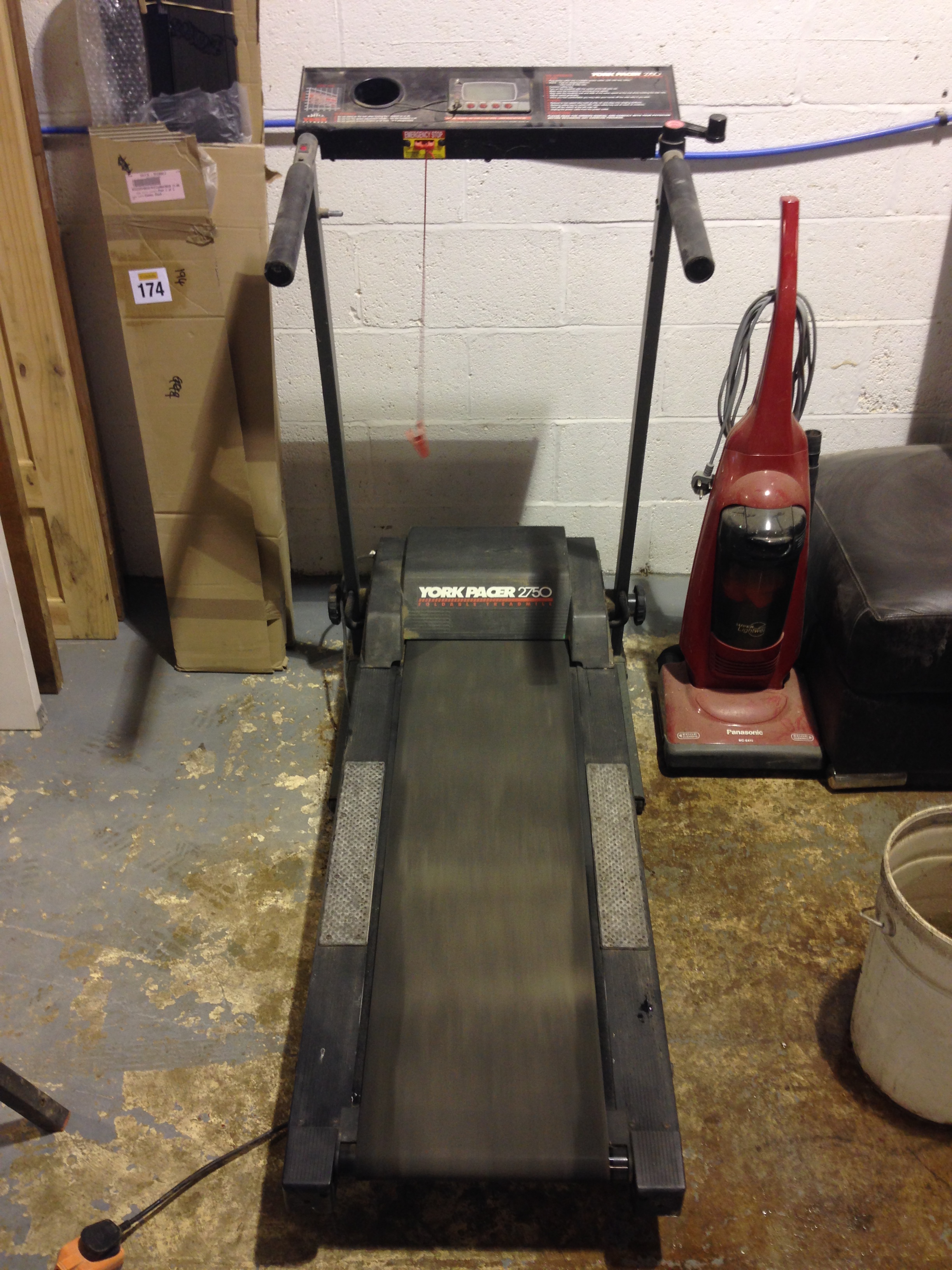 York Pacer 2750 Running Machine York Pacer 2750 motorised entry-level ...