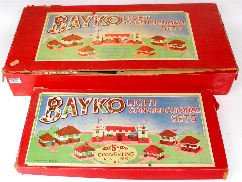 Bayko Group to include, In-complete No.5 Outfit, sold with a Bayko In ...