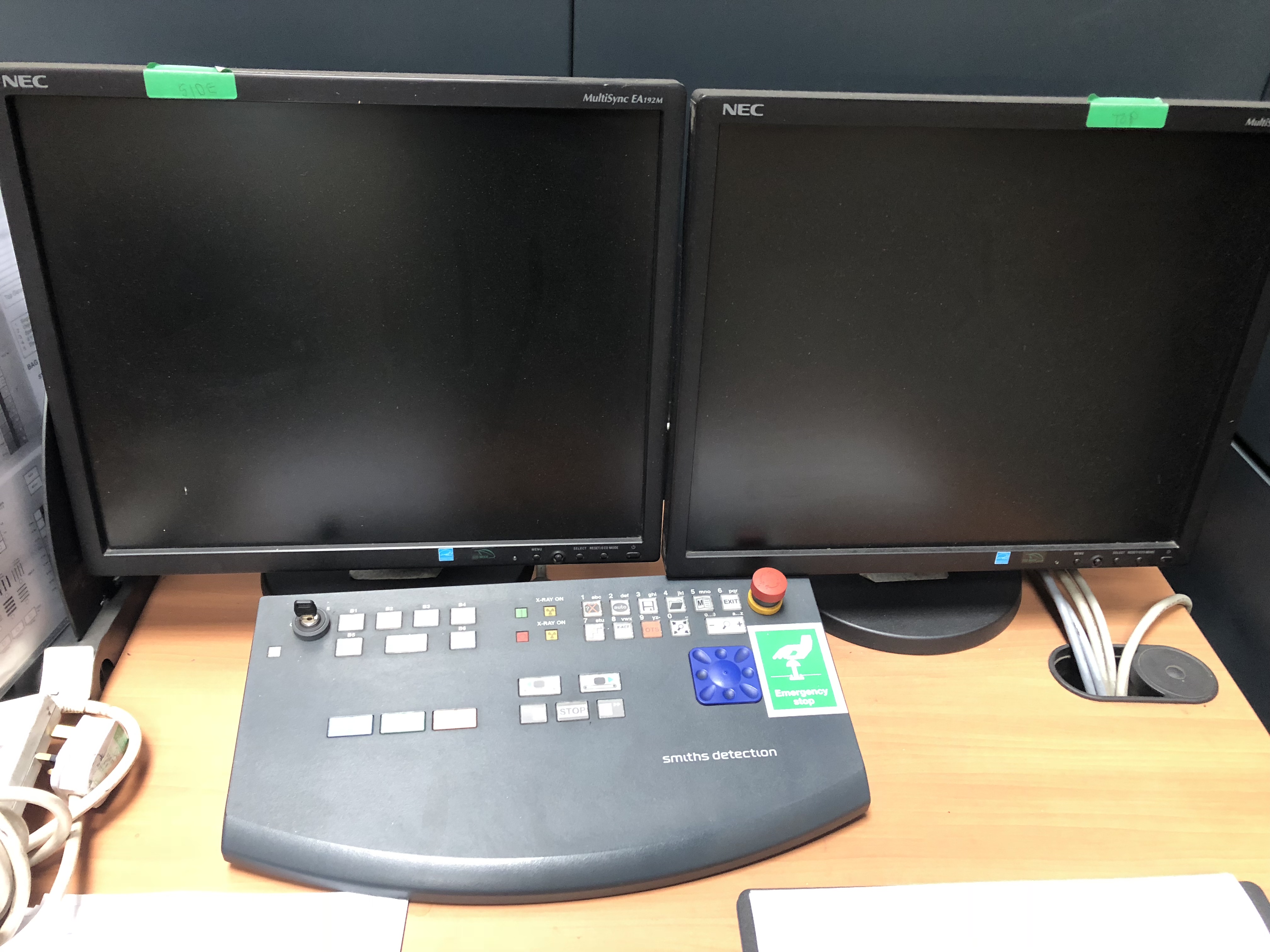 Smiths Detection Heimann Pallet Dual View X-Ray Machine, Type HS145180 ...