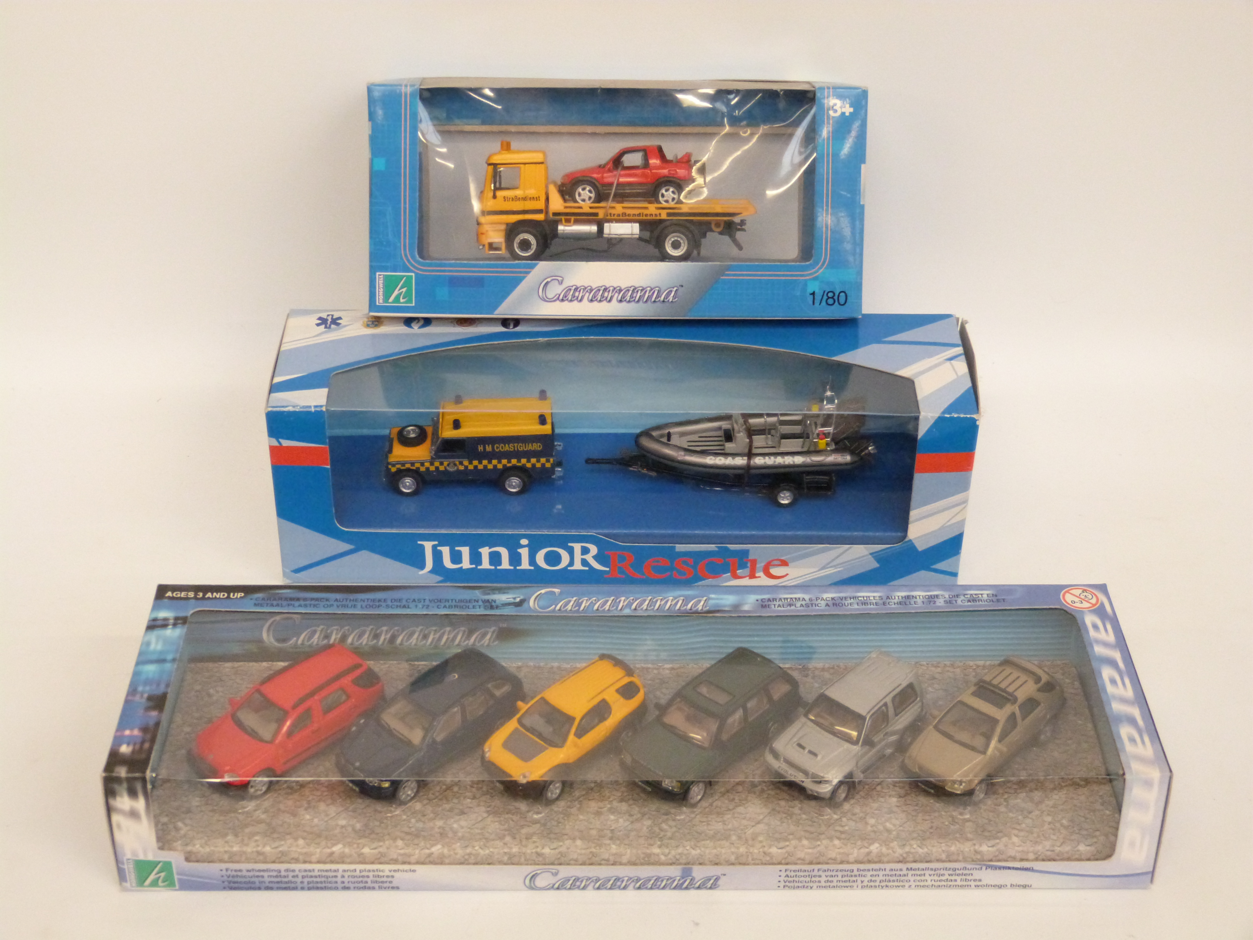 Eighteen Cararama 1:76 scale diecast model vehicles and vehicle sets ...