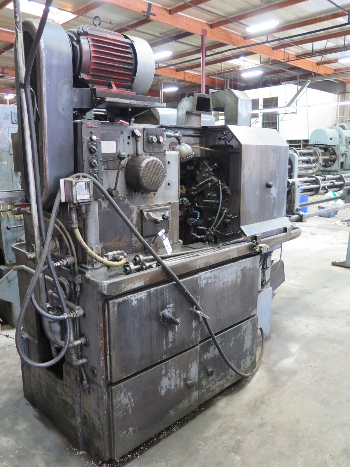 Conomatic 9/16â€ x 6 6-Turret Automatic Screw Machine s/n 10554QE w/ 6 ...