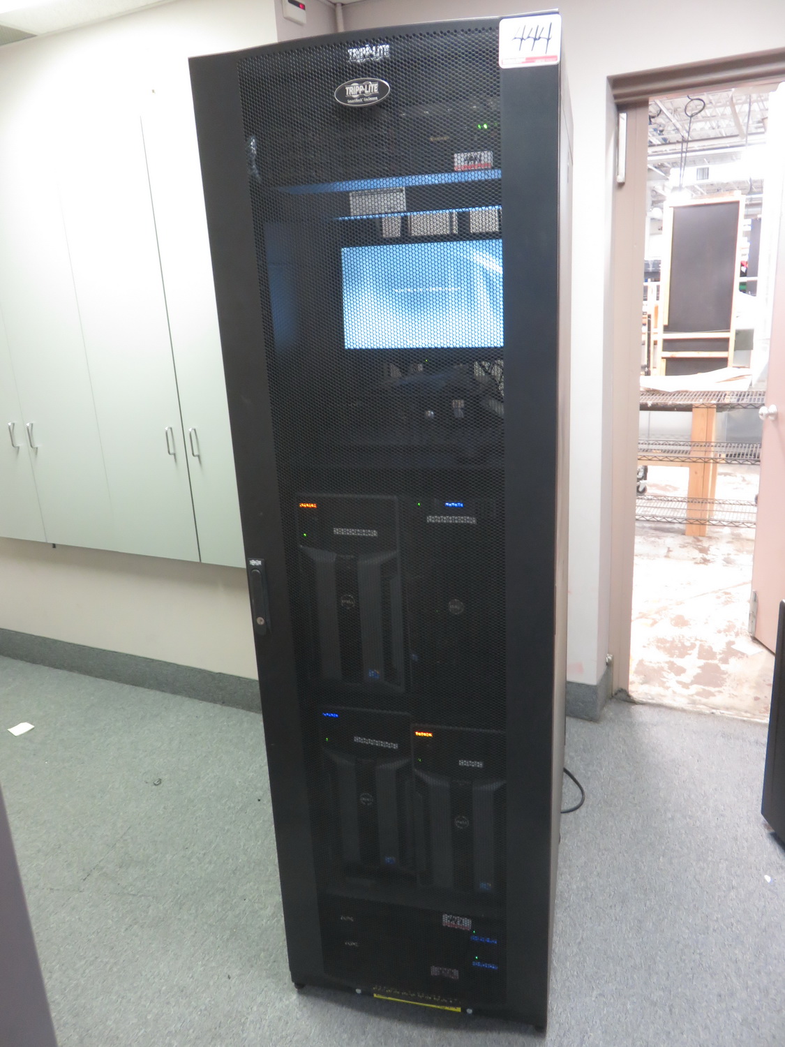 TRIPP-LITE SR42UB 2' X 42" X 78"H SERVER RACK W/ CASTERS