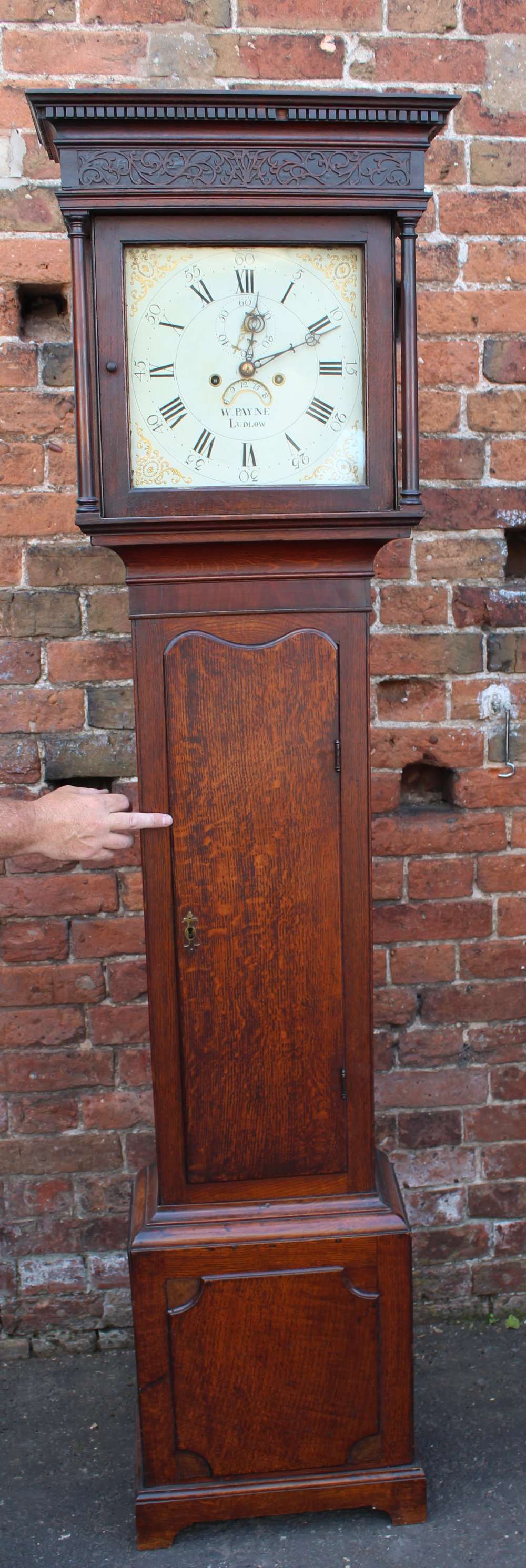 W. PAYNE - LUDLOW - A PAINTED FACE 8 DAY LONGCASE CLOCK, the dial with ...