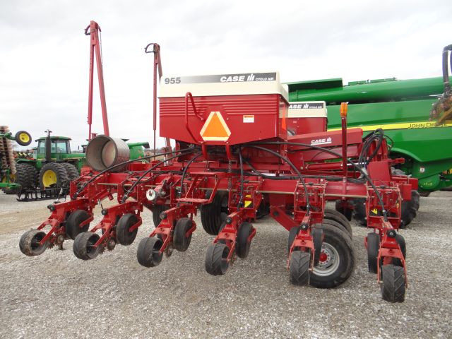 Case IH 955 Planter, 1998 12 Row, Front Fold , Corn & Bean Drums in ...