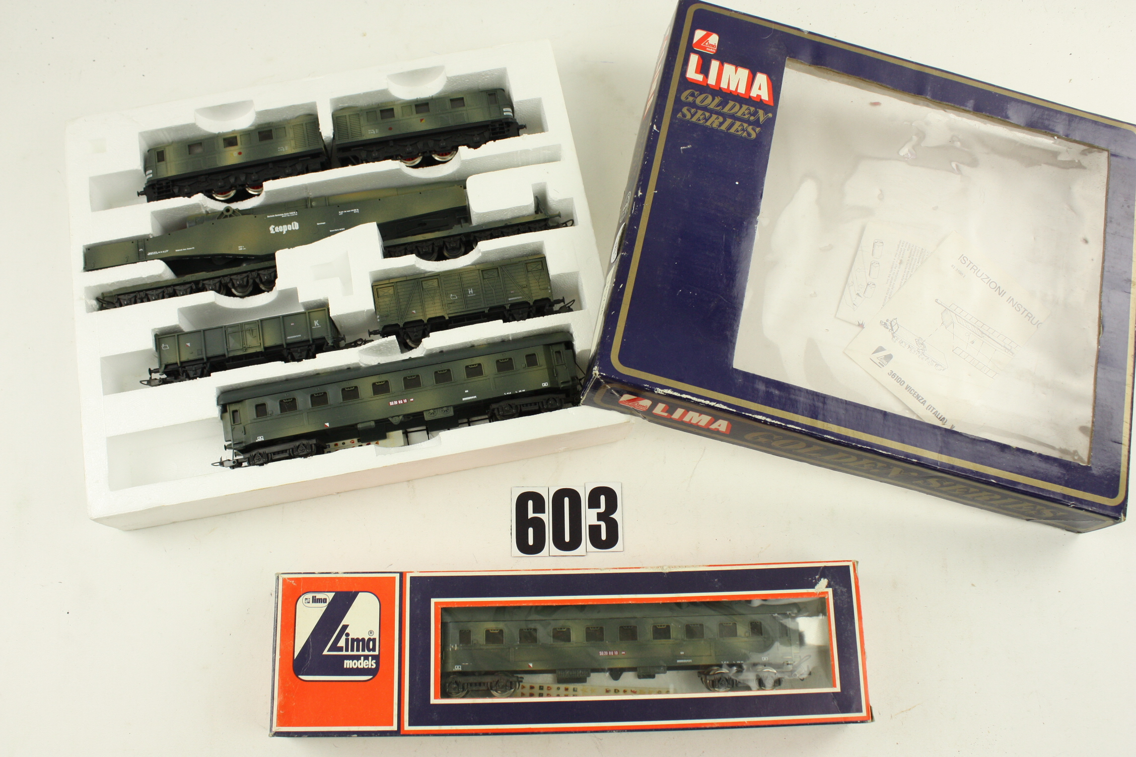 HO Gauge Lima Golden Series 'Leopold Train' and additional coach: Cat ...